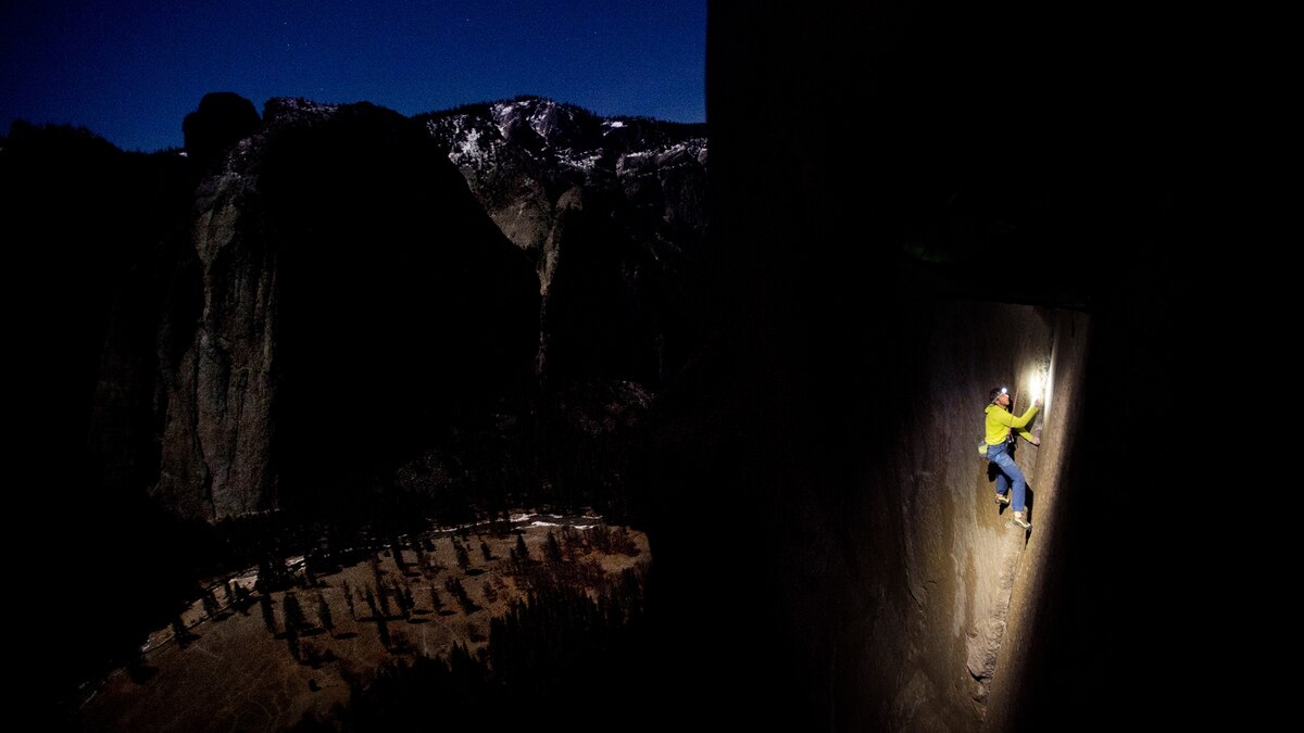Live From Yosemite's El Capitan: Photographer Captures Attempt at ...