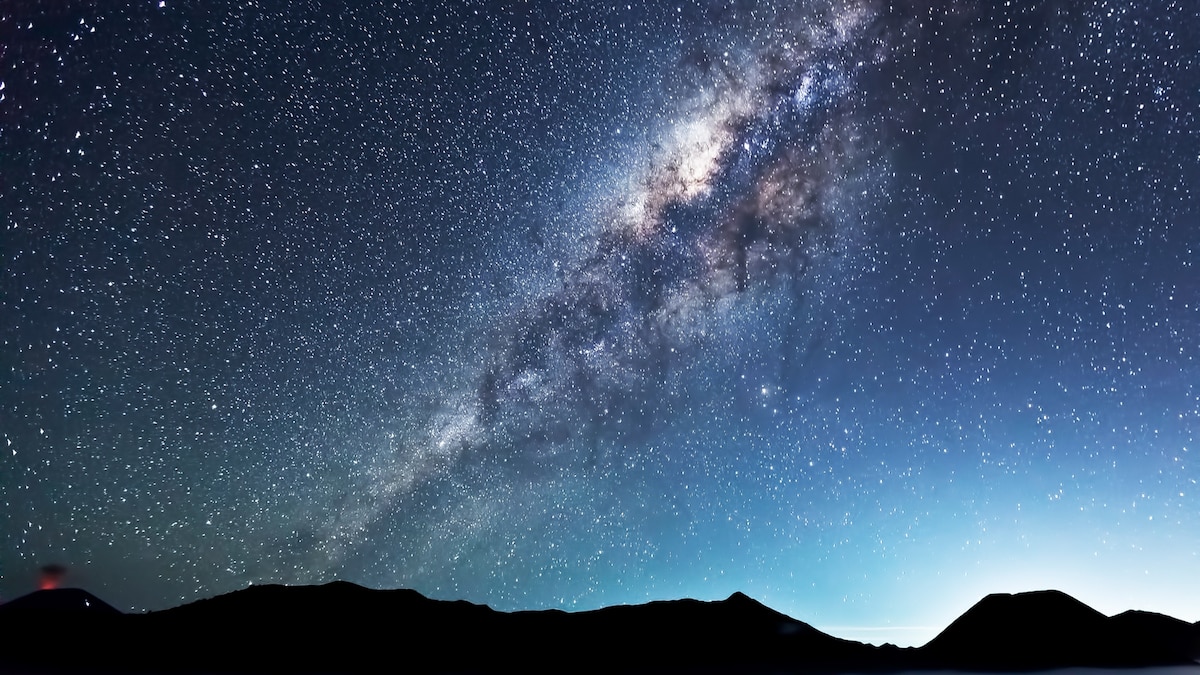 Billions of Earthlike Planets Crowd Milky Way? | National Geographic