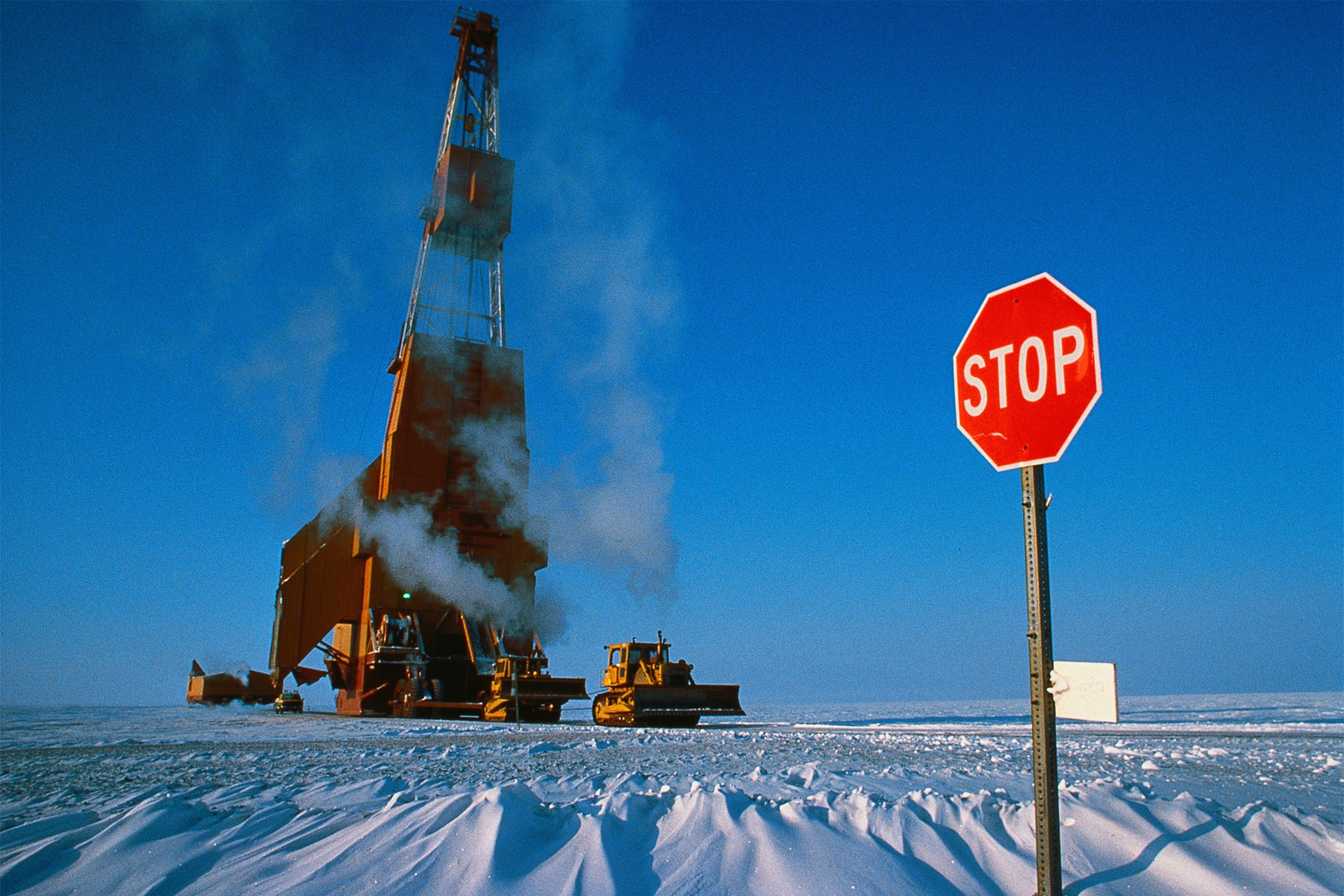 As Arctic Melts, a Race to Test Oil Spill Cleanup Technology