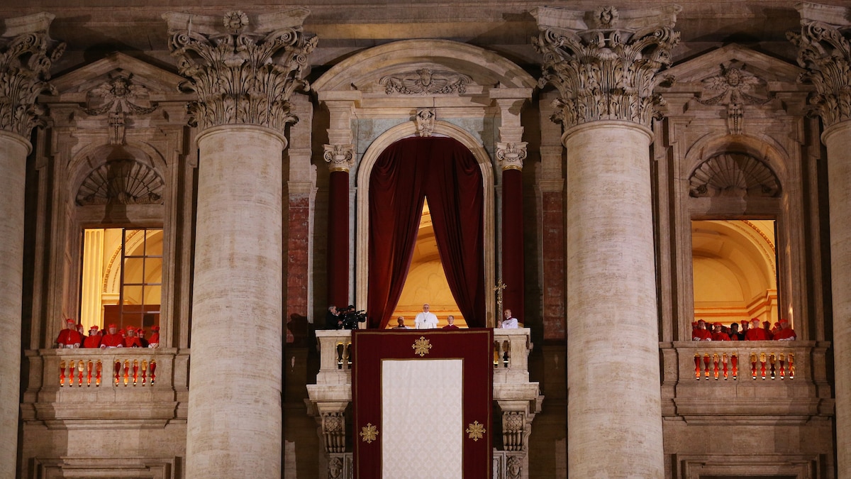 How a new pope is elected | National Geographic