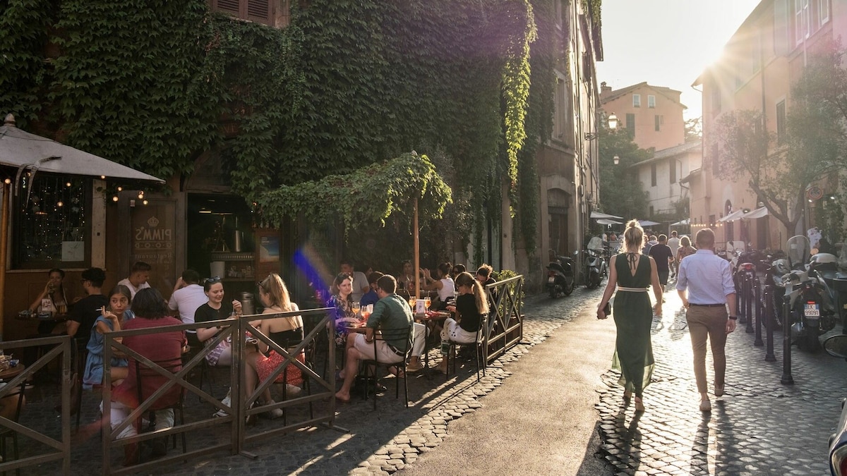 The inside guide to Trastevere, Rome's most emblematic neighbourhood ...