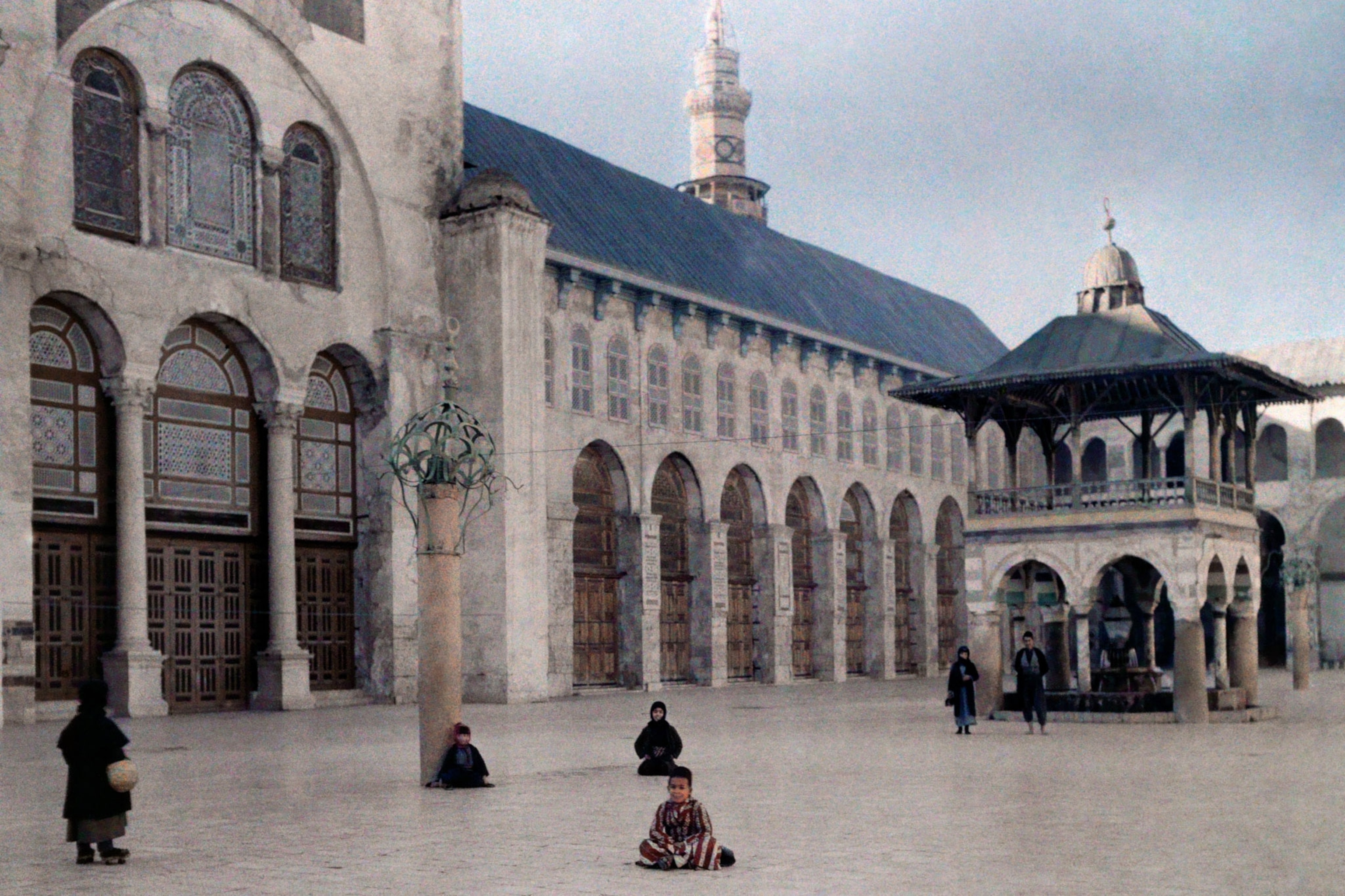 See Vintage Pictures of Syria's Ancient History