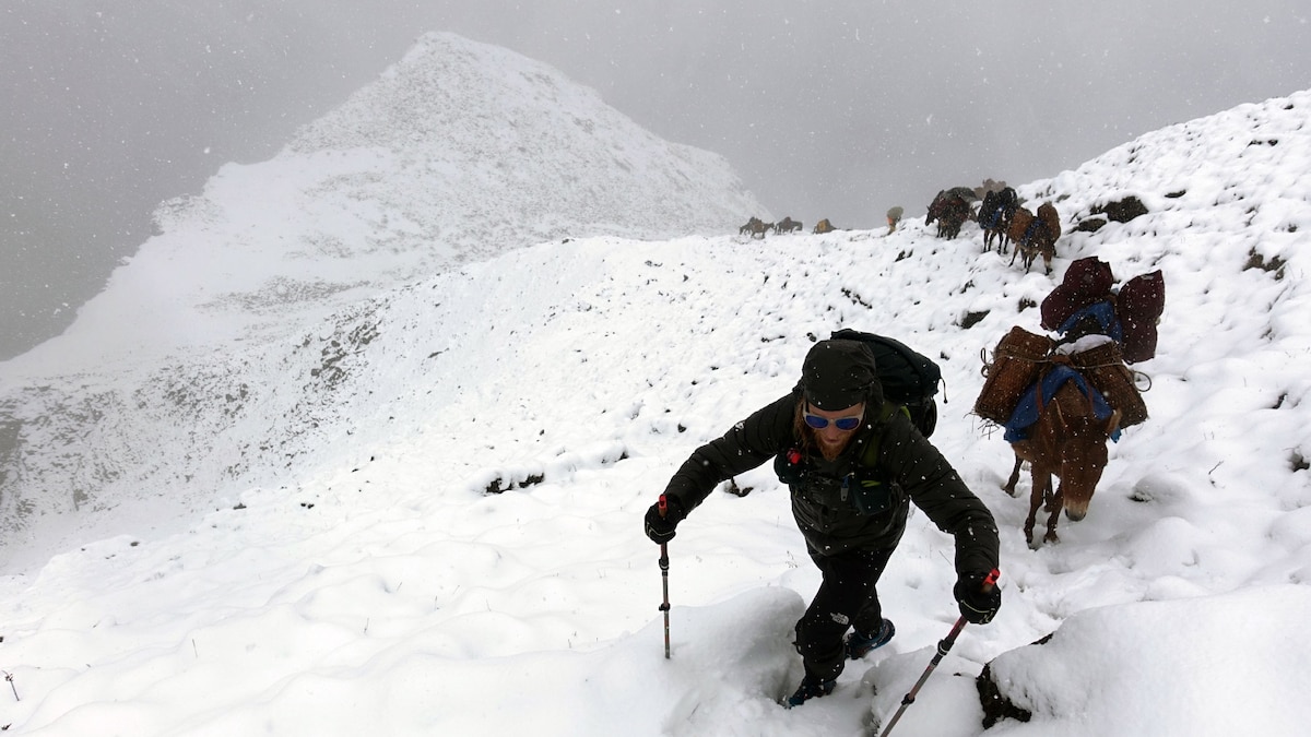 Chasing a Speed Record on One of the World’s Highest, Hardest Treks ...