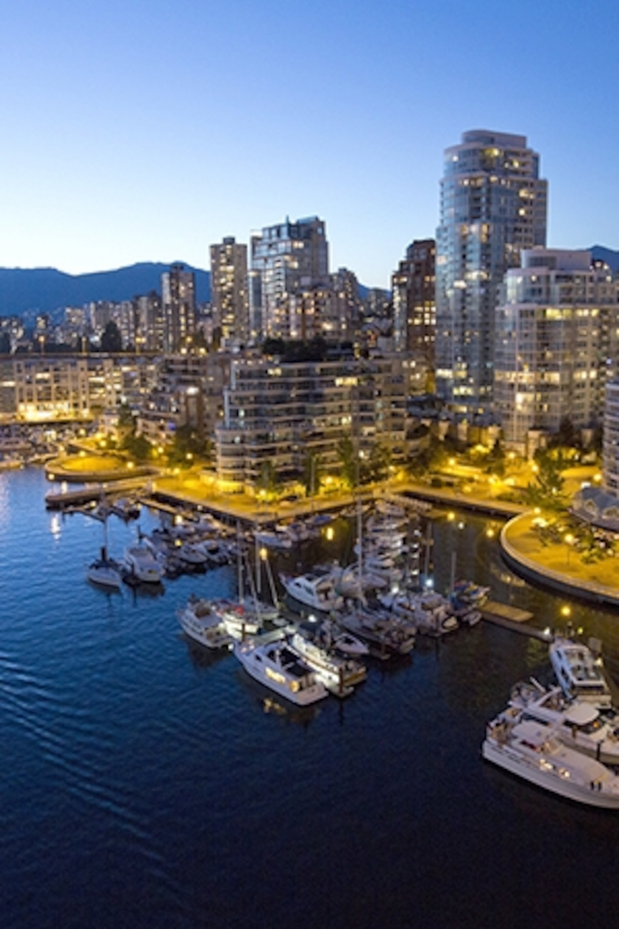 Milagroso Química Íncubo the time now in vancouver Crítico sirena blusa