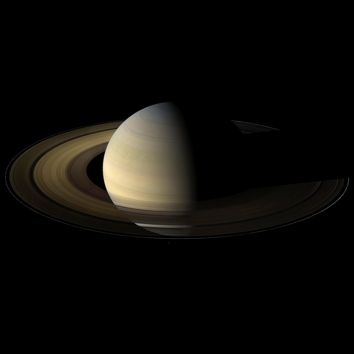 Ringless Saturn? The Planet's Famous Feature May Be Surprisingly Young. | National Geographic