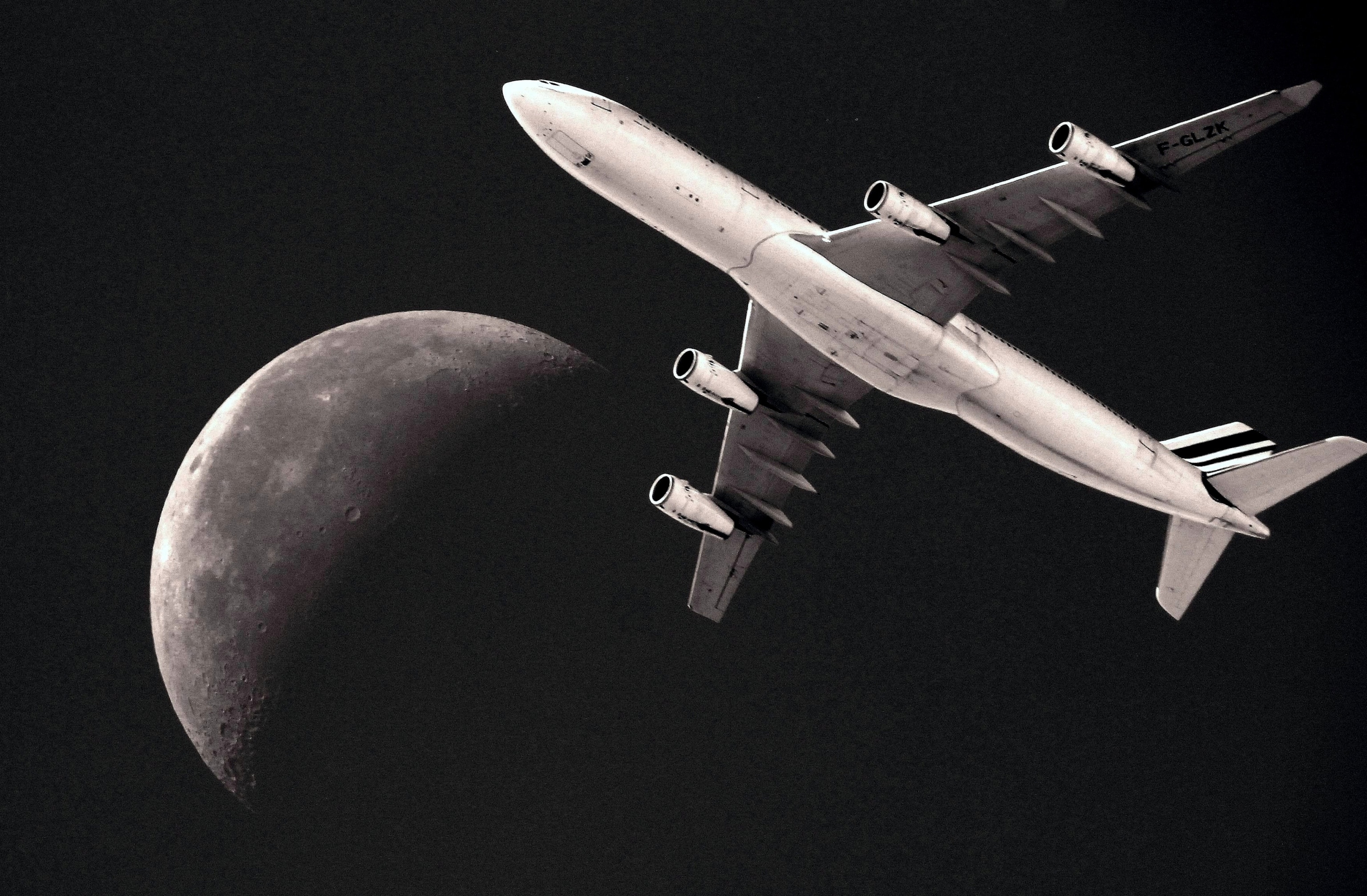Dreamlike Photos of Planes Flying Past the Sun and Moon | National ...