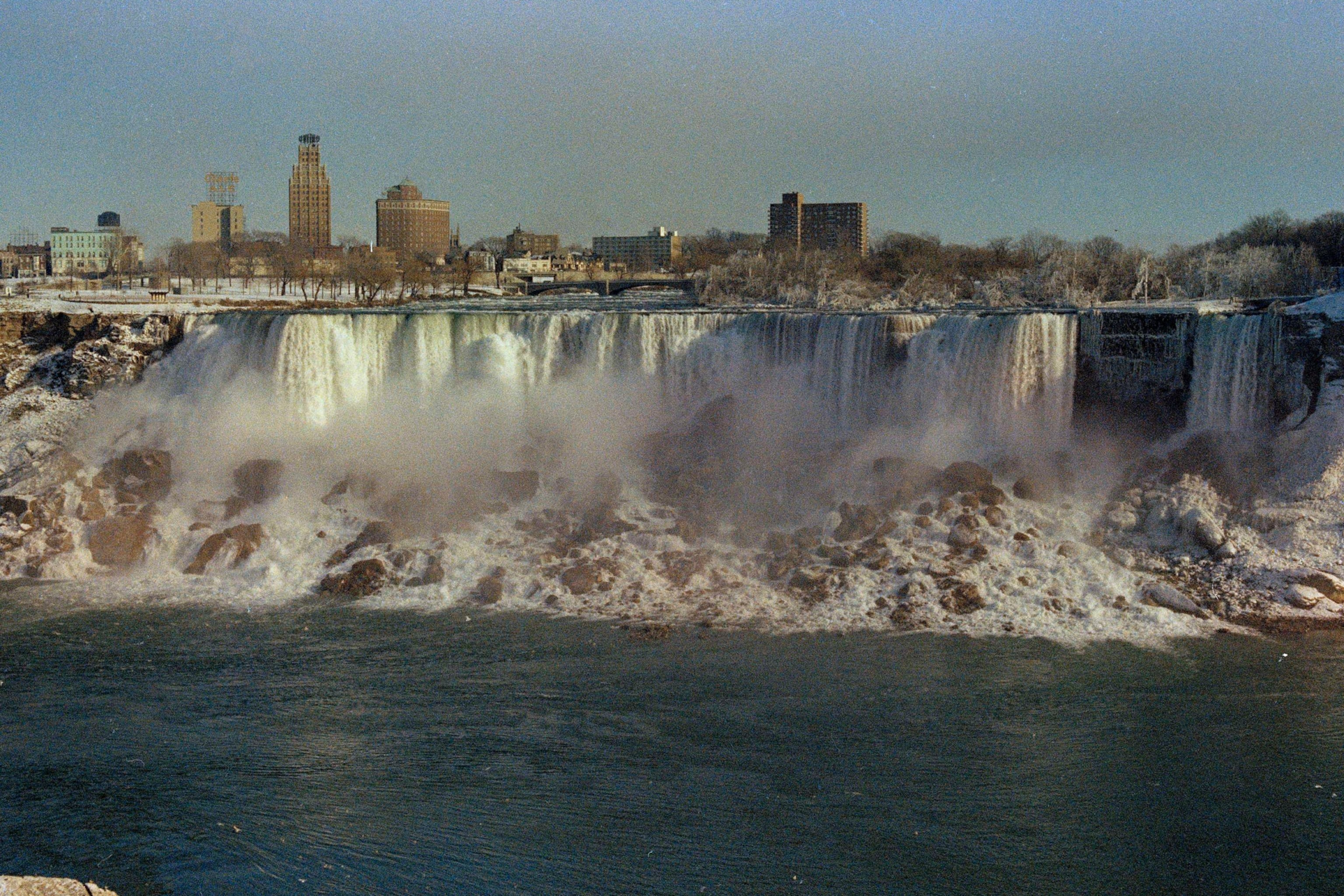 In 1969, the U.S. turned off Niagara Falls. Here’s what happened next.