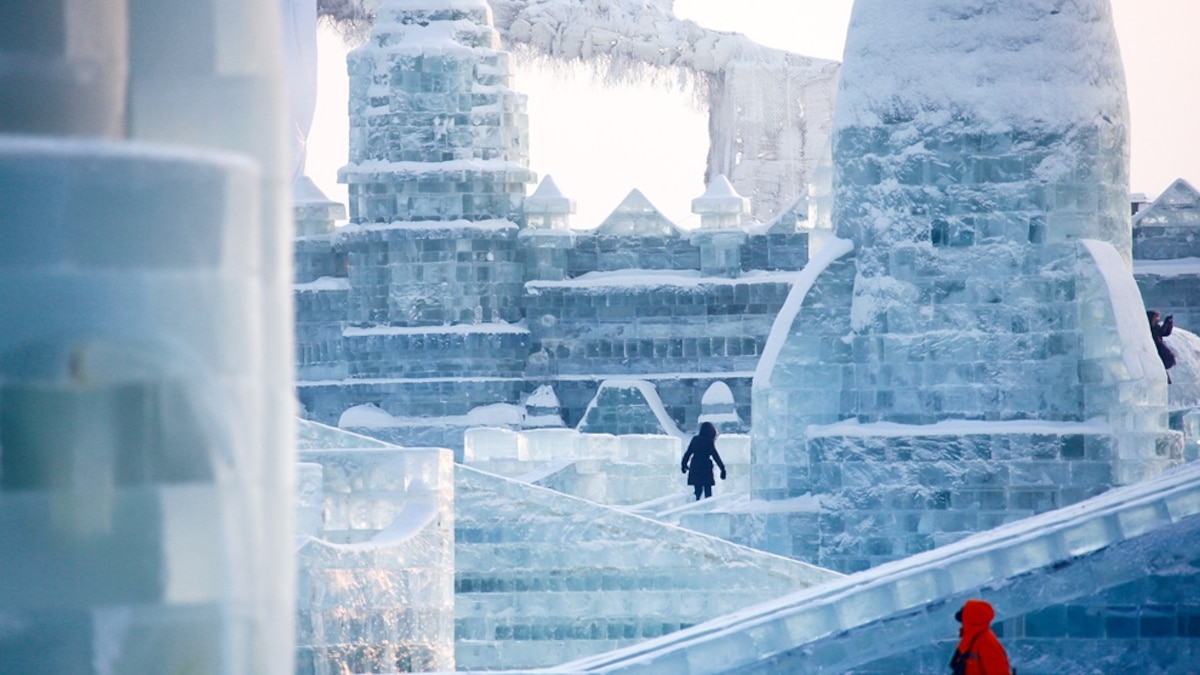 In China's Icy North, Outfitting Buildings to Save Energy | National ...