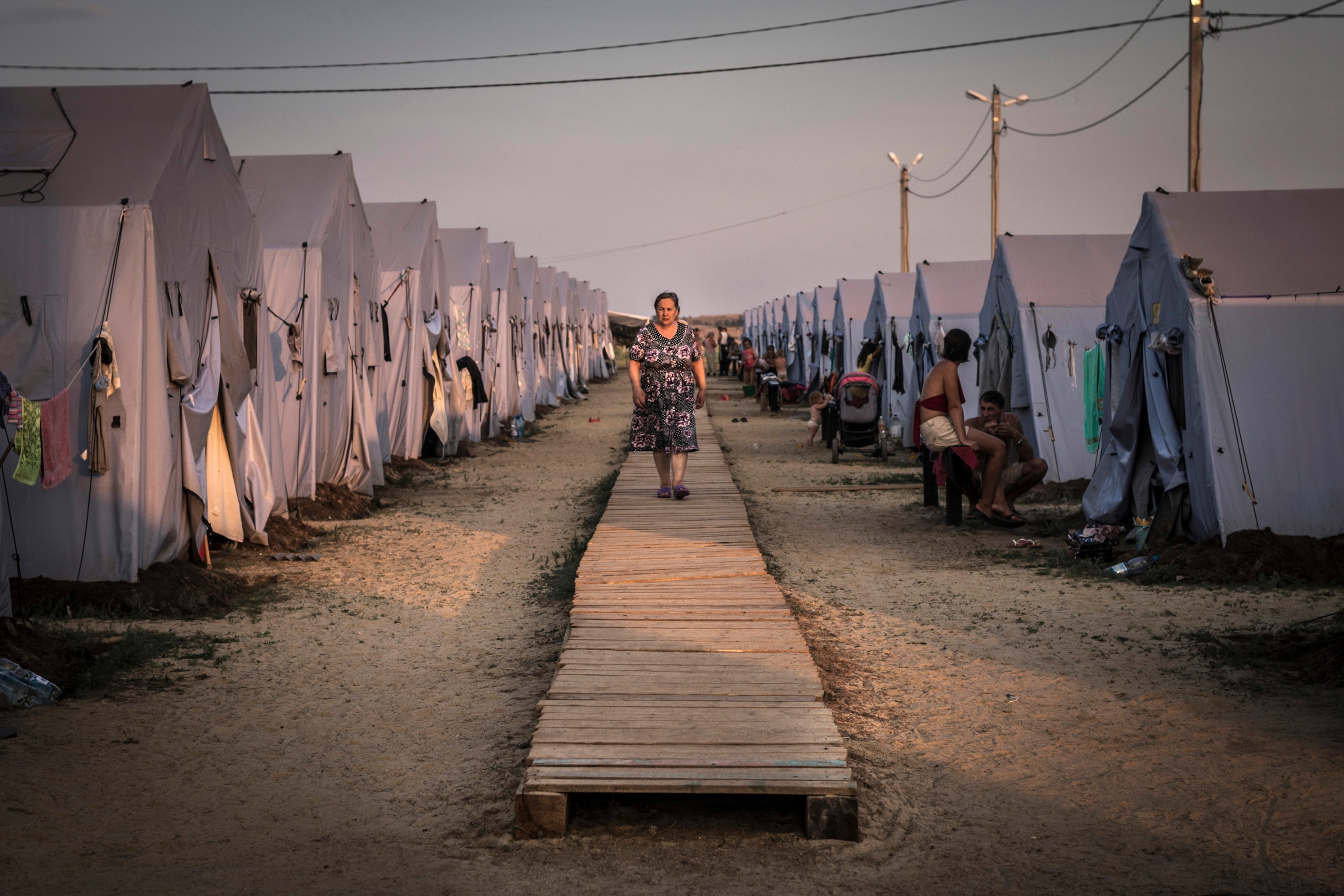 11 Heart-Wrenching Pictures Bring Refugee Crisis to Life | National ...