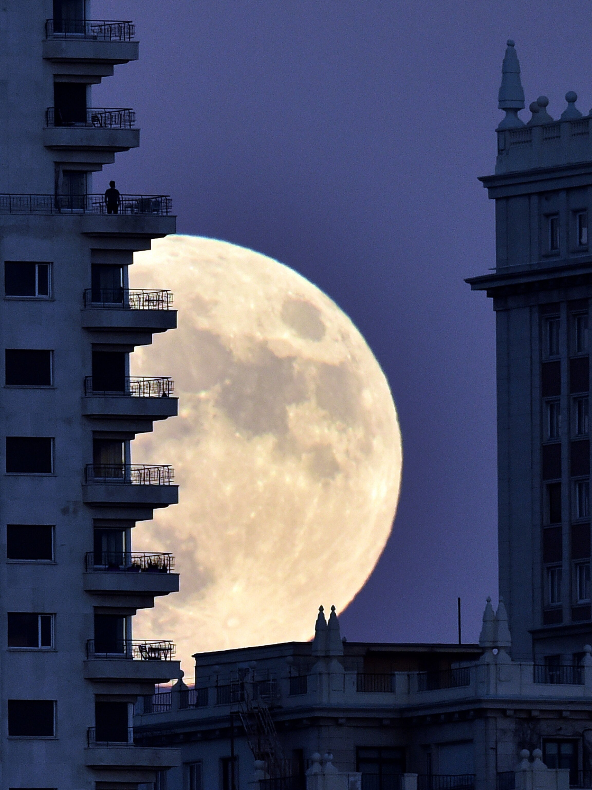 Photograph of Single Strontium Atom Wins National Science Photography ...