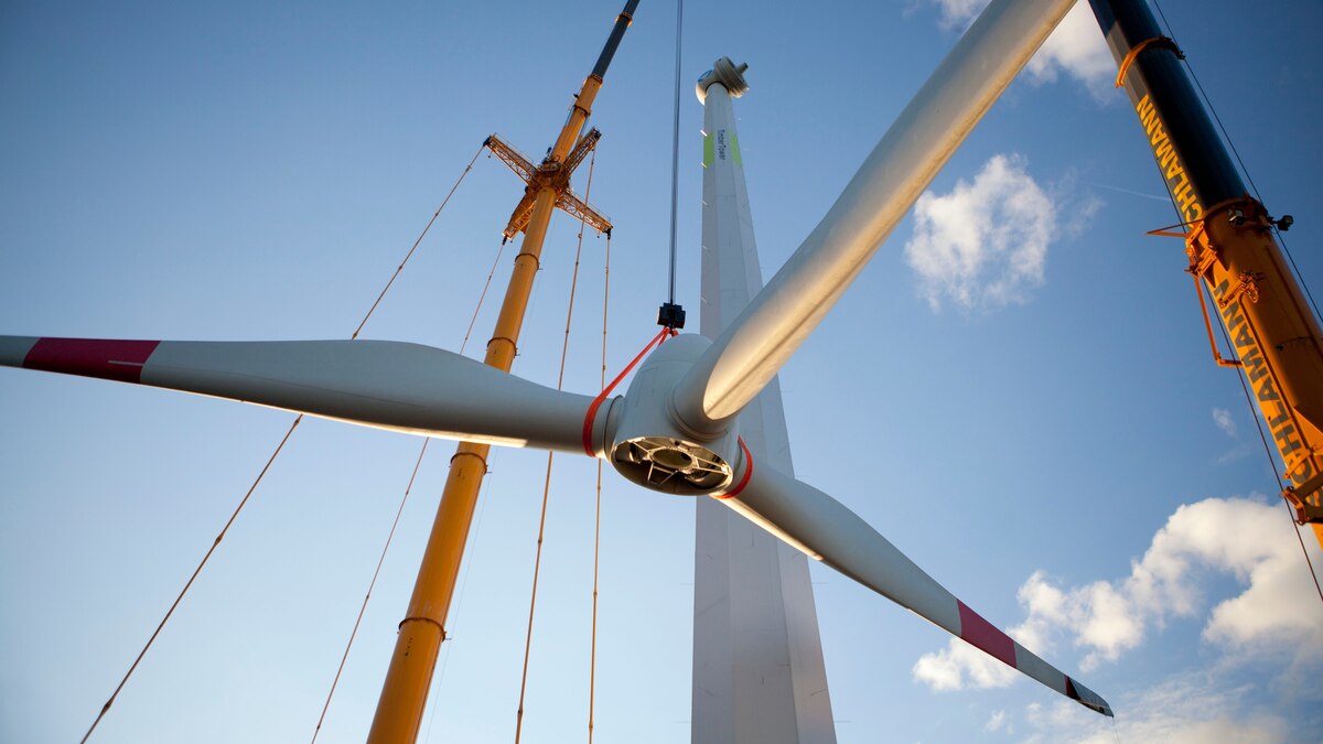 Wooden Wind Tower Claims Green Edge | National Geographic