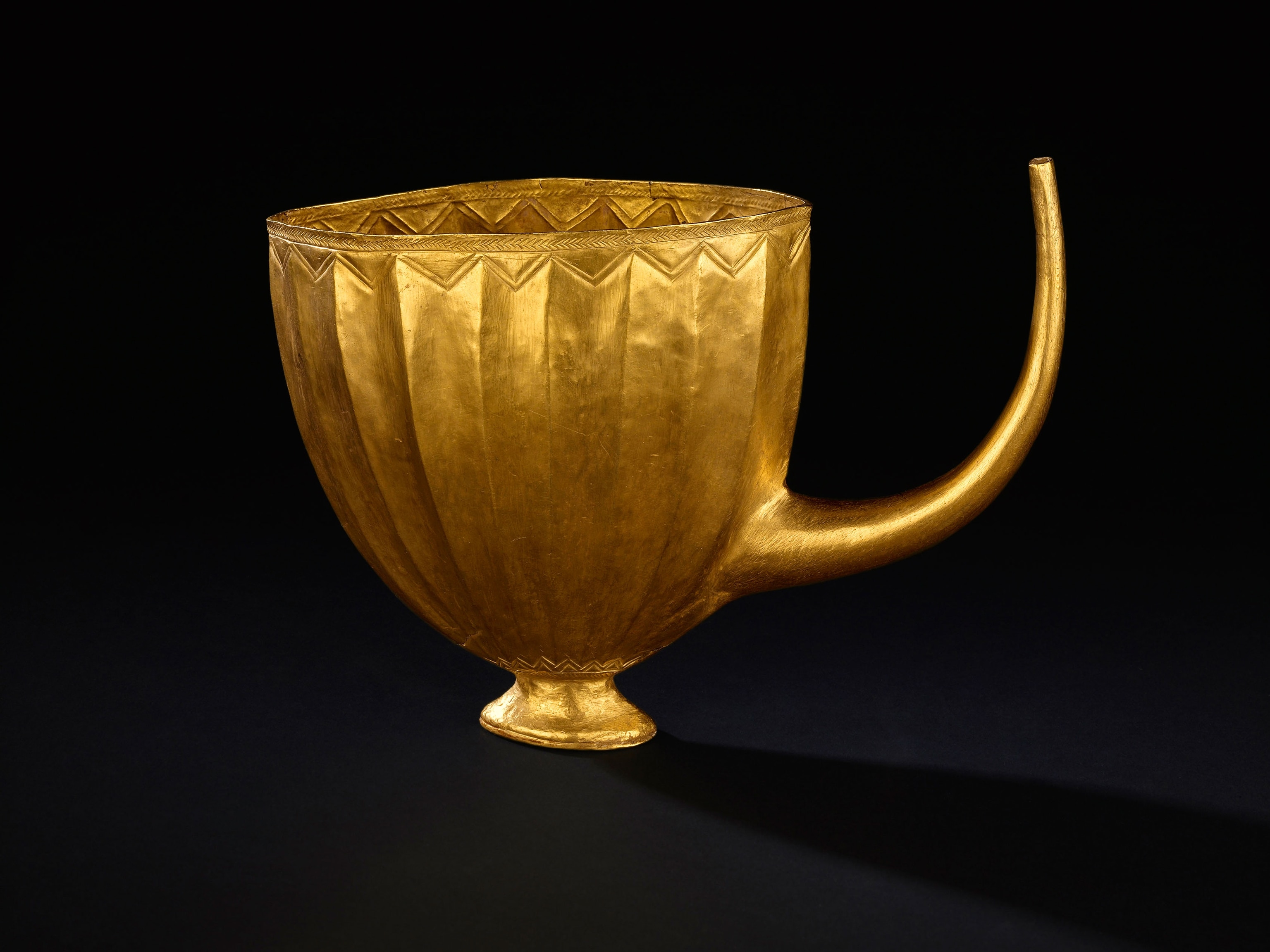 The royal tombs of Ur reveal Mesopotamia's ancient splendor