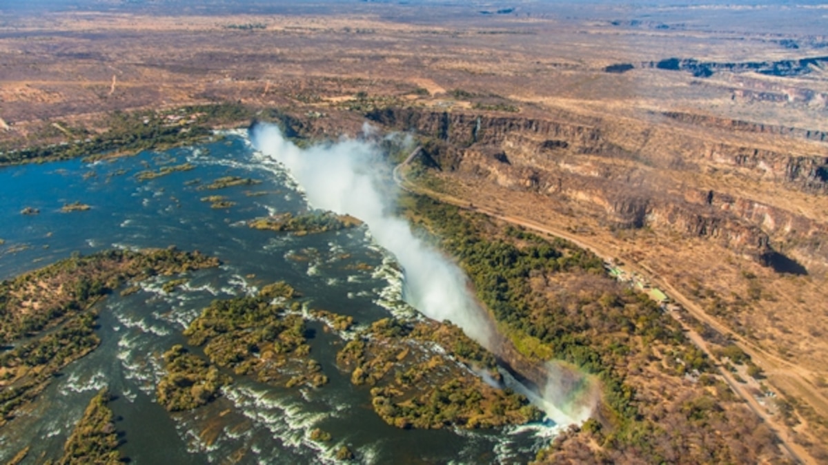 Victoria Falls: The Smoke That Thunders | National Geographic