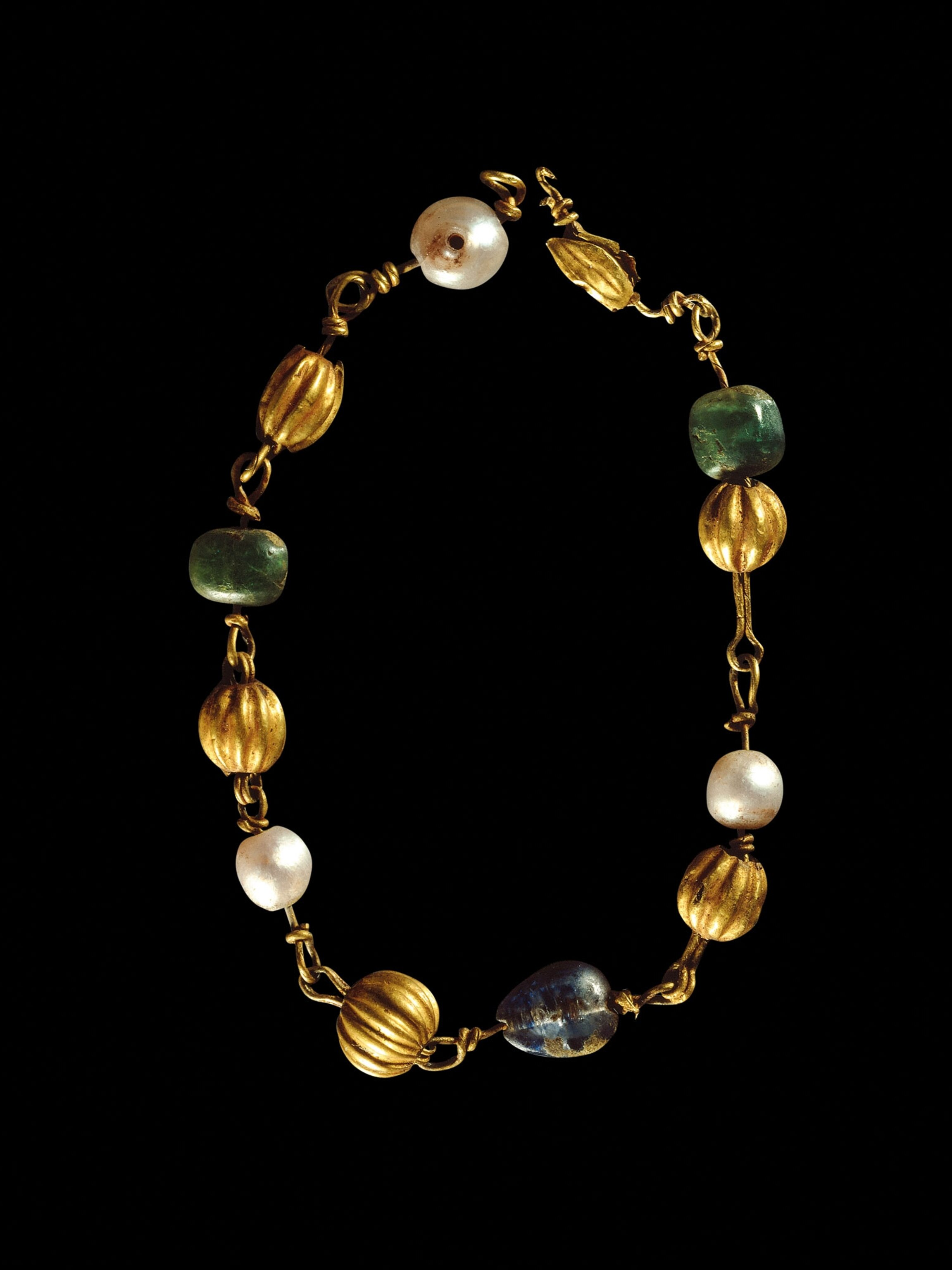 Romans prized these jewels more than diamonds