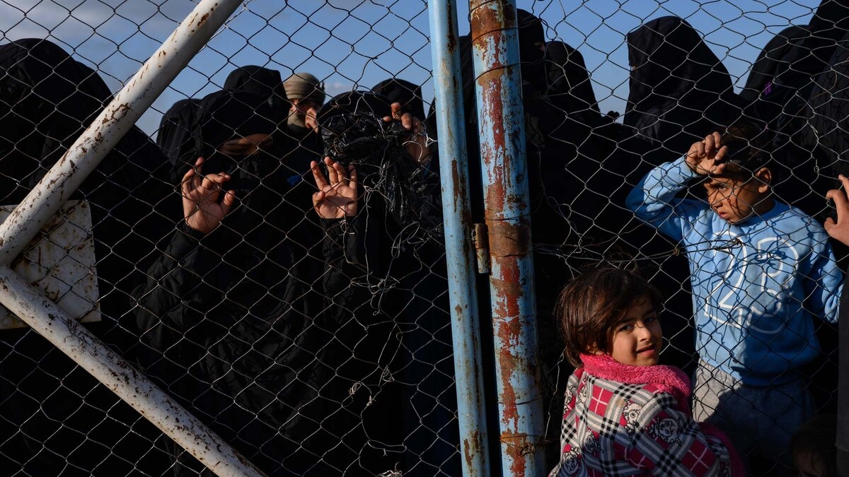 A humanitarian crisis emerges as ISIS falls in northern Syria ...