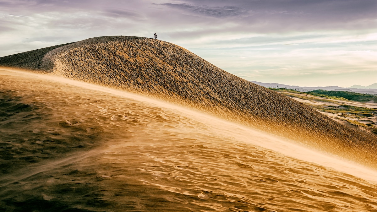 See Japan's Surprising Sand Dunes | National Geographic