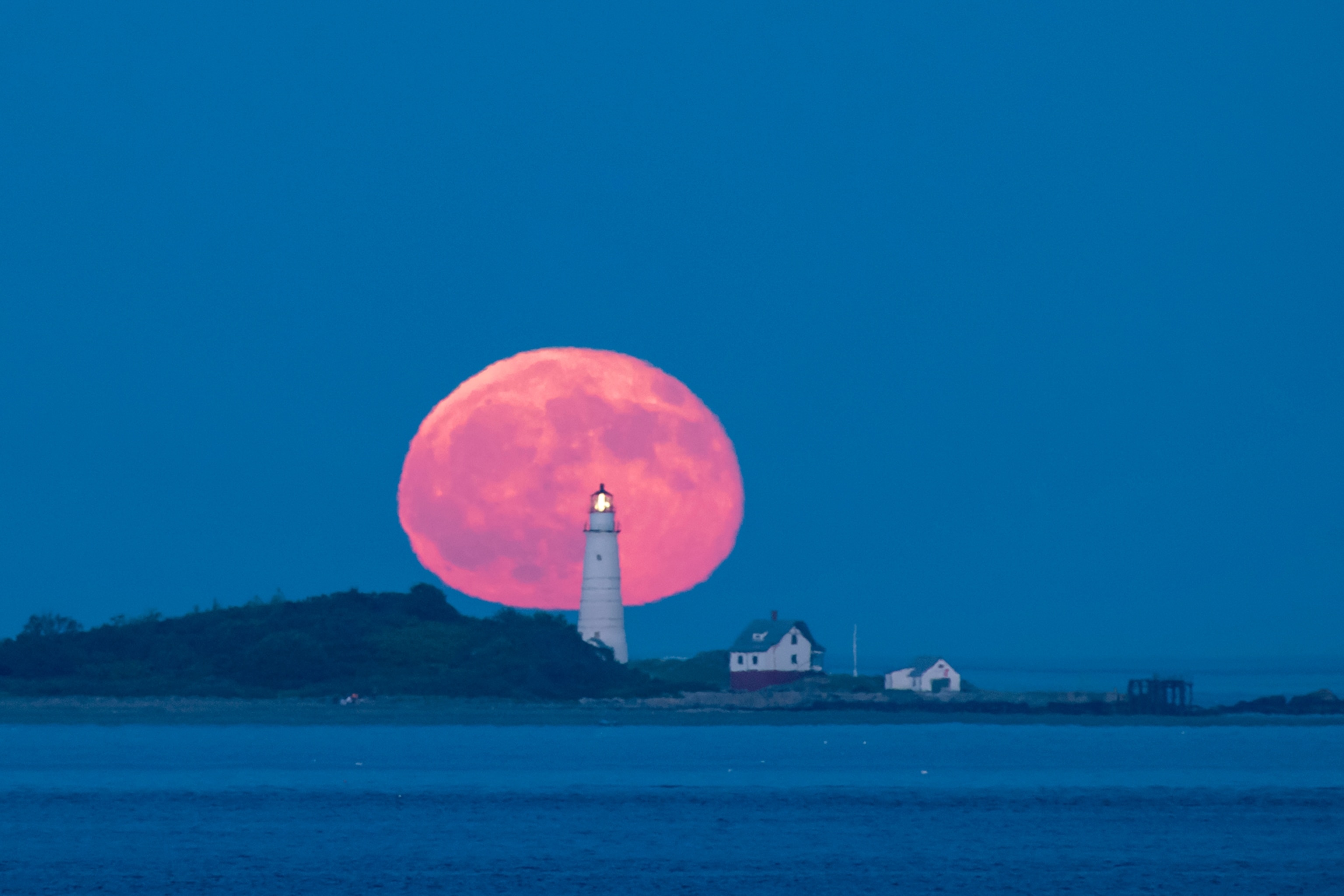 See a Rare Red Full Moon