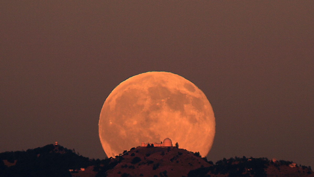 See the First Solstice Full Moon in More Than 50 Years | National ...