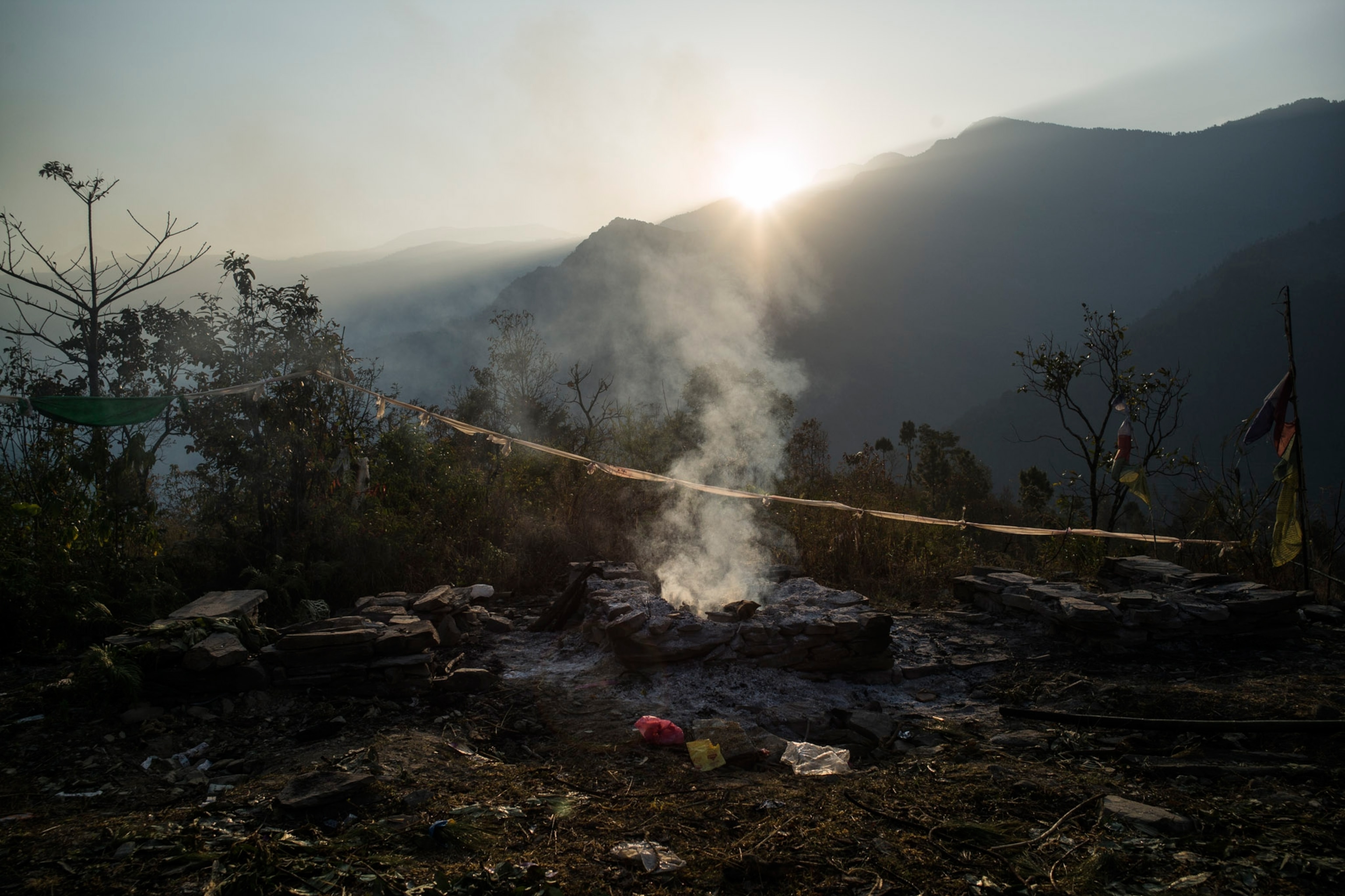 See pictures of death and burial rituals from different cultures
