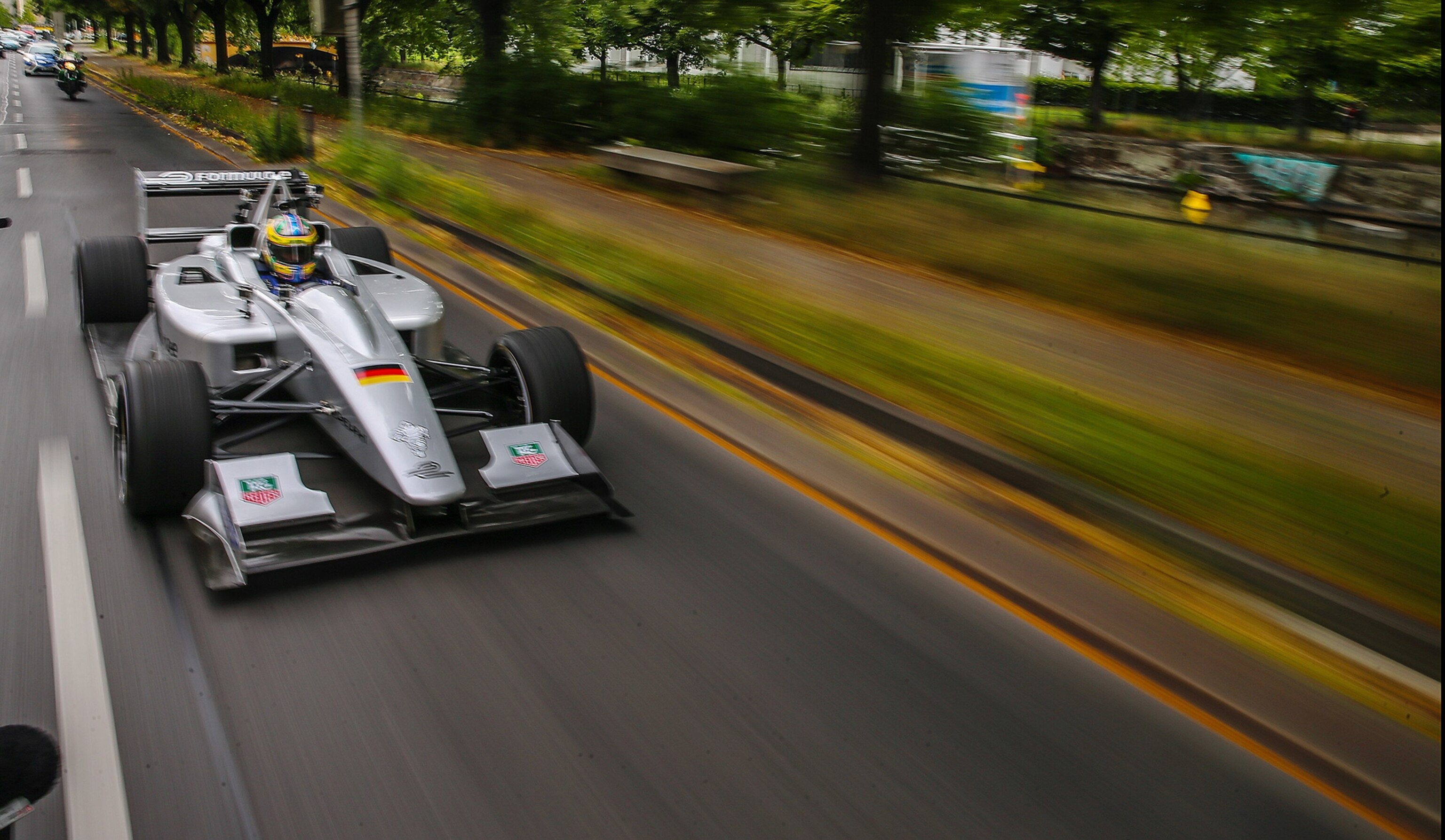 Electric Cars Hit Milestone With First Grand Prix Race Ahead | National ...