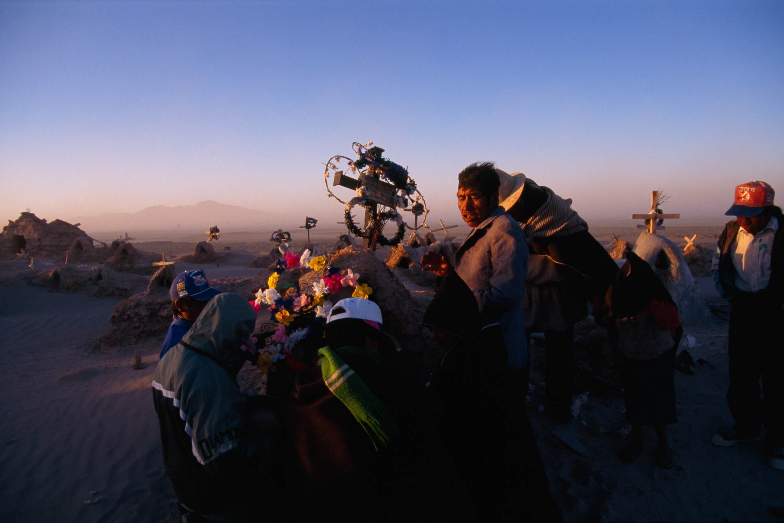 31 photos from the Nat Geo archives that capture extraordinary moments ...