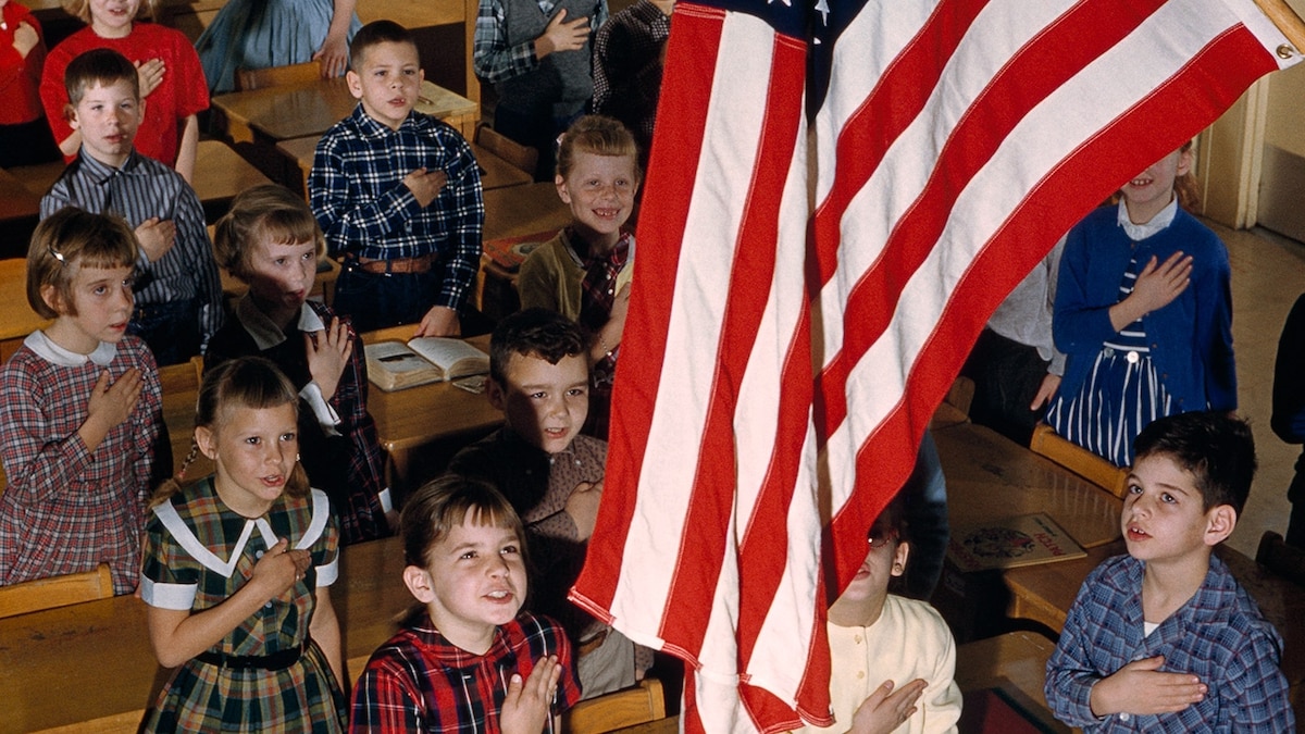 Why do Americans say the Pledge of Allegiance? | National Geographic