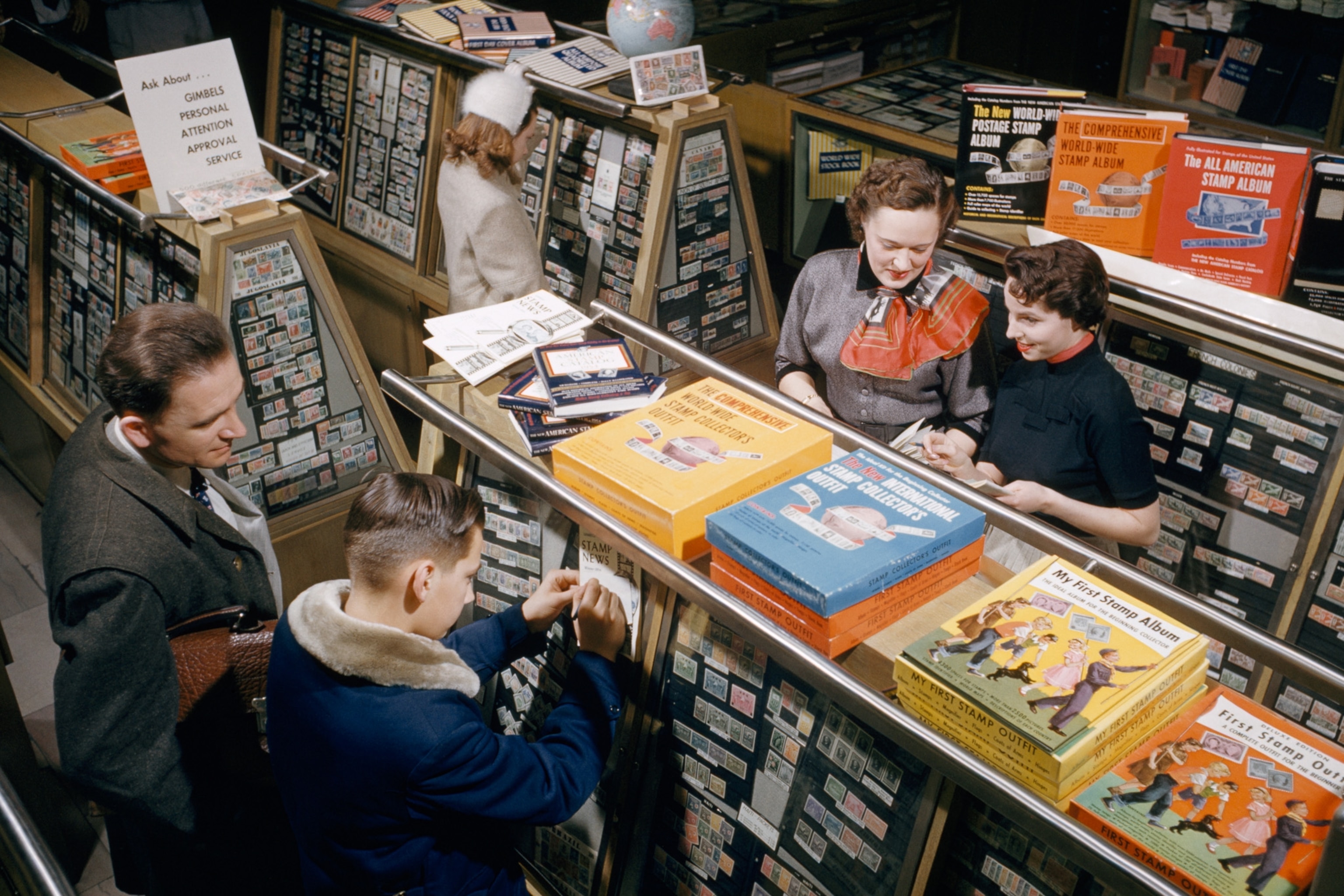 See Vintage Photos of the Post Office in Its Prime