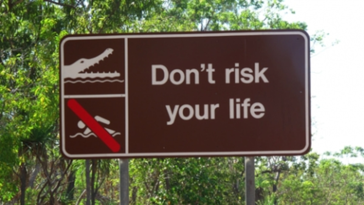 Blunt Warnings in Australia | National Geographic