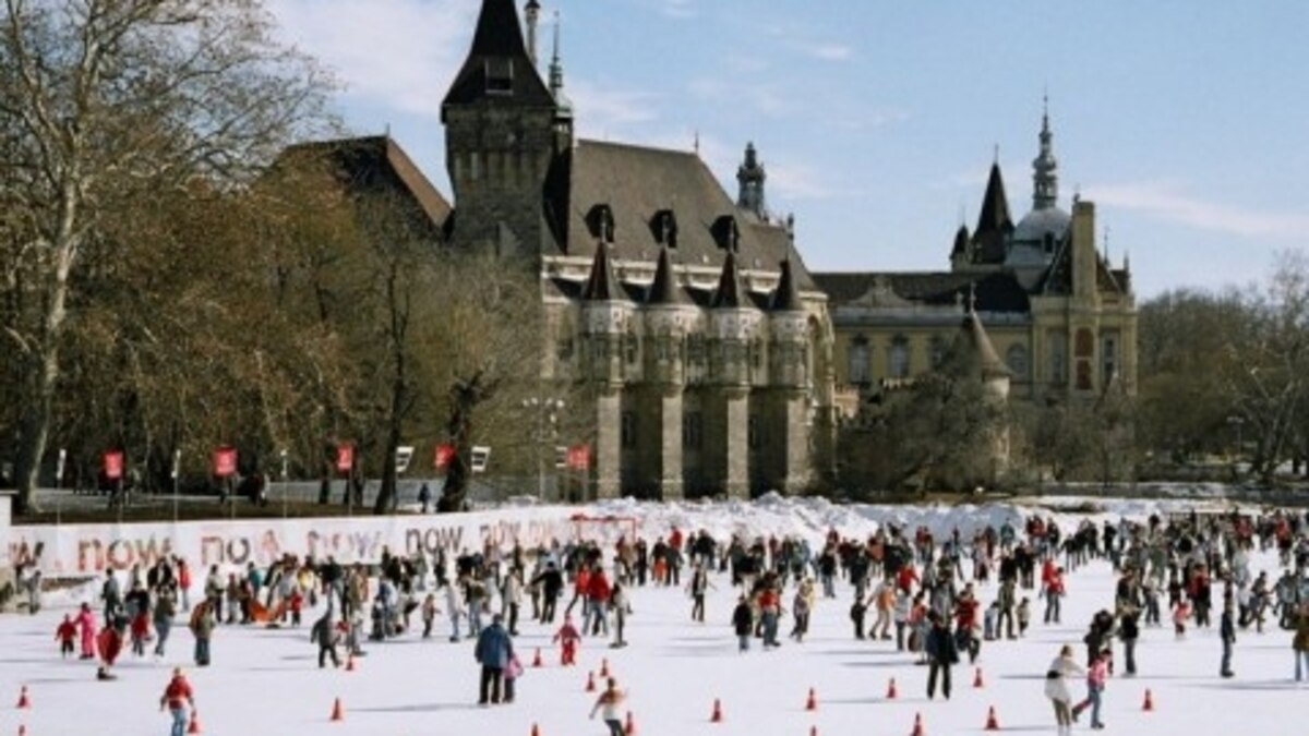 Skating Rinks Around Europe | National Geographic