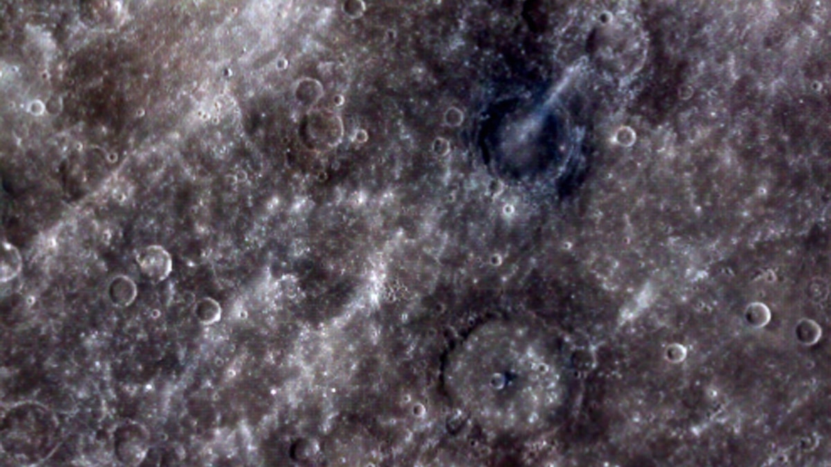 NASA's First Pictures of Mercury Taken From Orbit | National Geographic