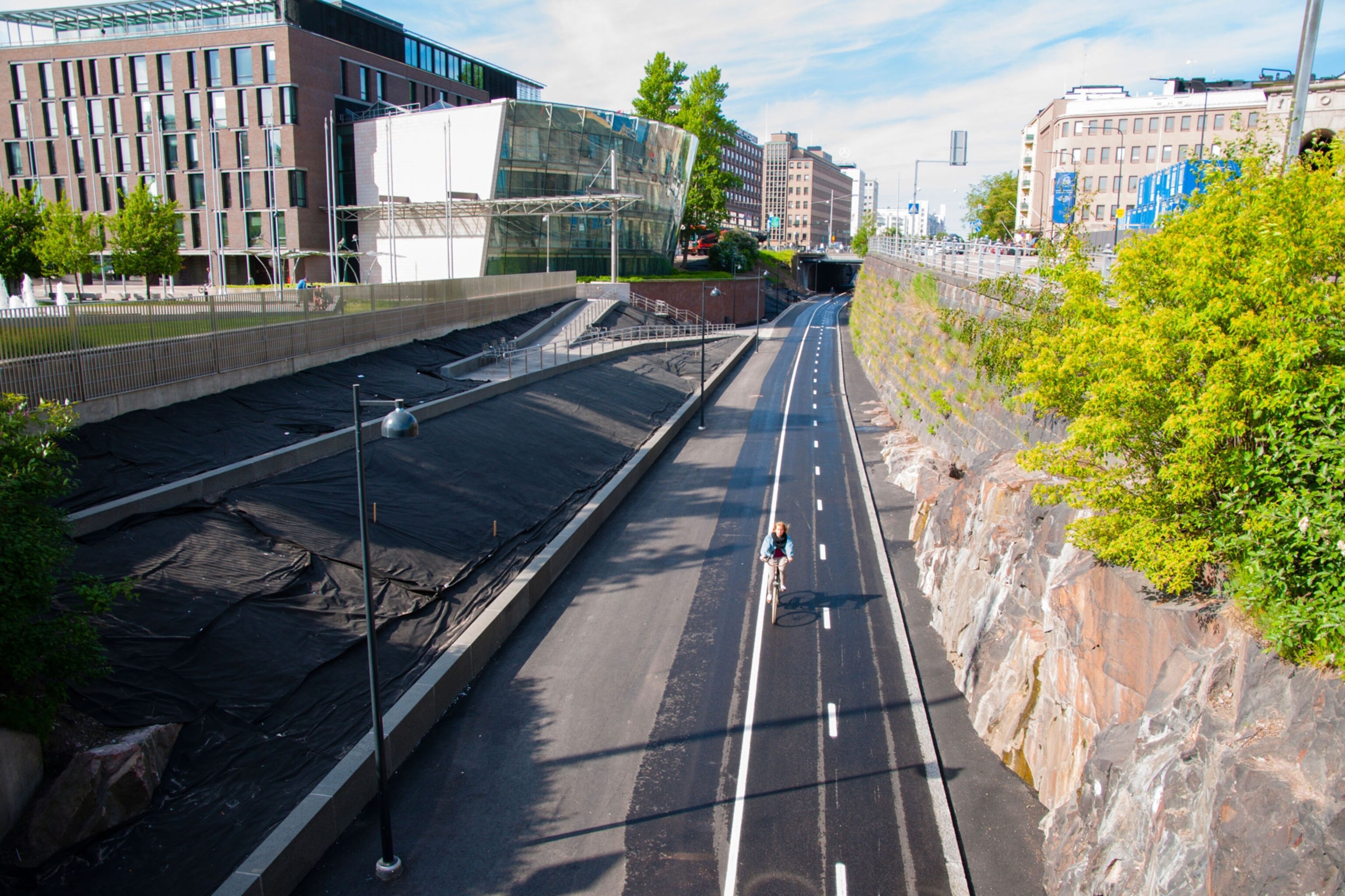 10 Industrial Ruins Transformed Into Stunning Parks