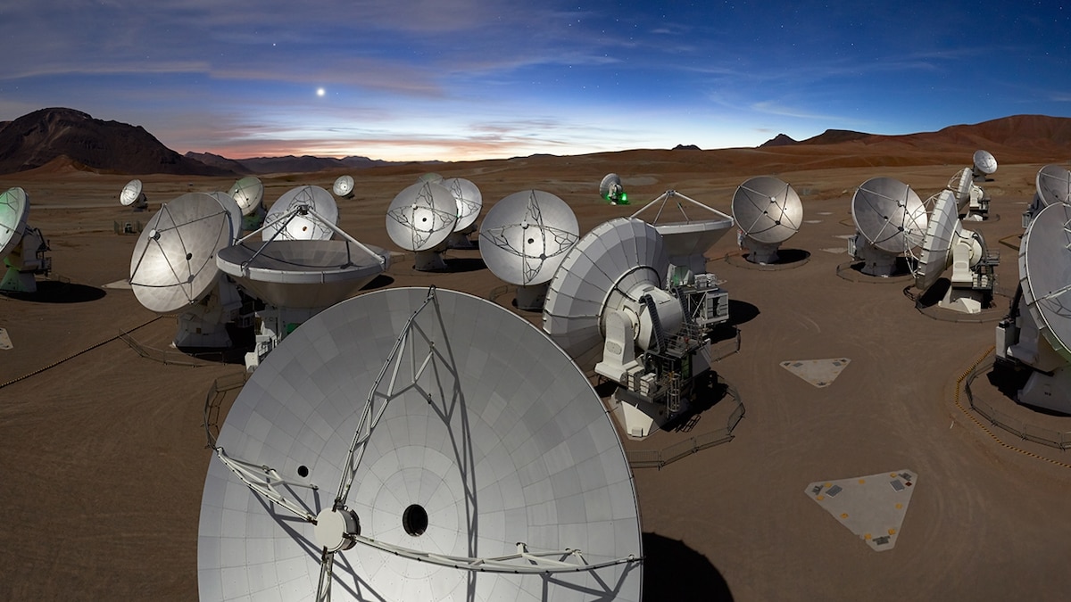 Dave Yoder: Painting the sky from the Atacama Desert | National Geographic