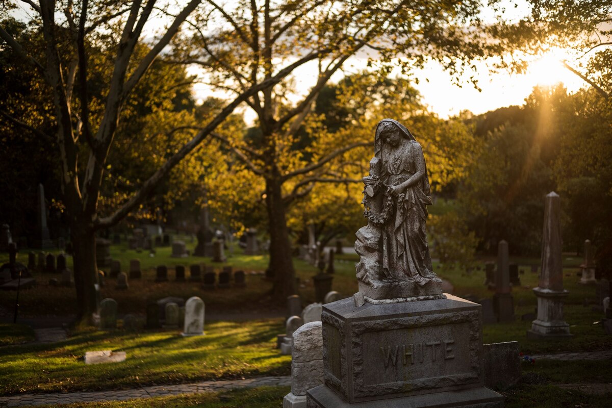 Garden cemeteries in the U.S., from New York to Texas