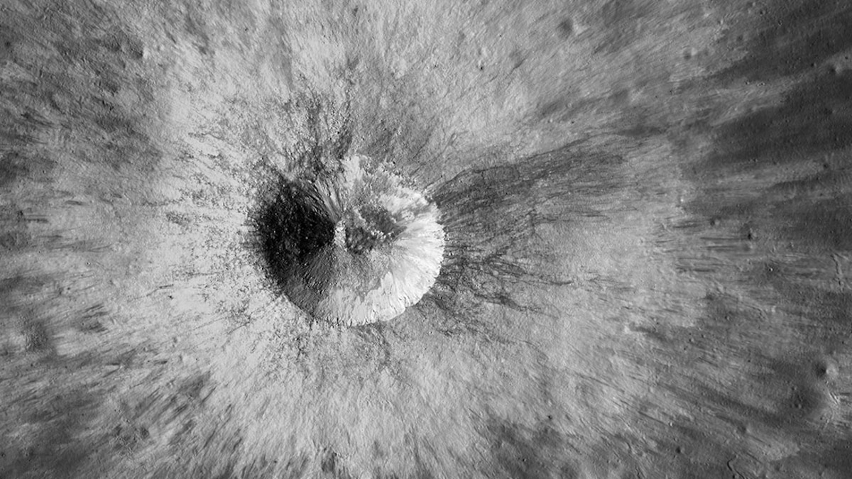 Earth's moon, facts and information | National Geographic