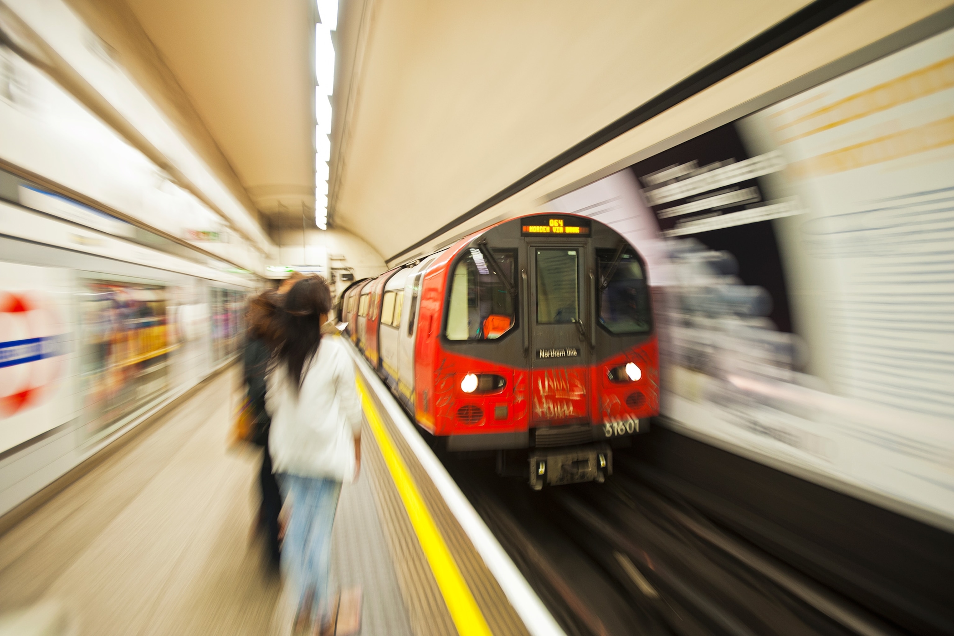 Now Boarding! Photos of Subways From Around the World