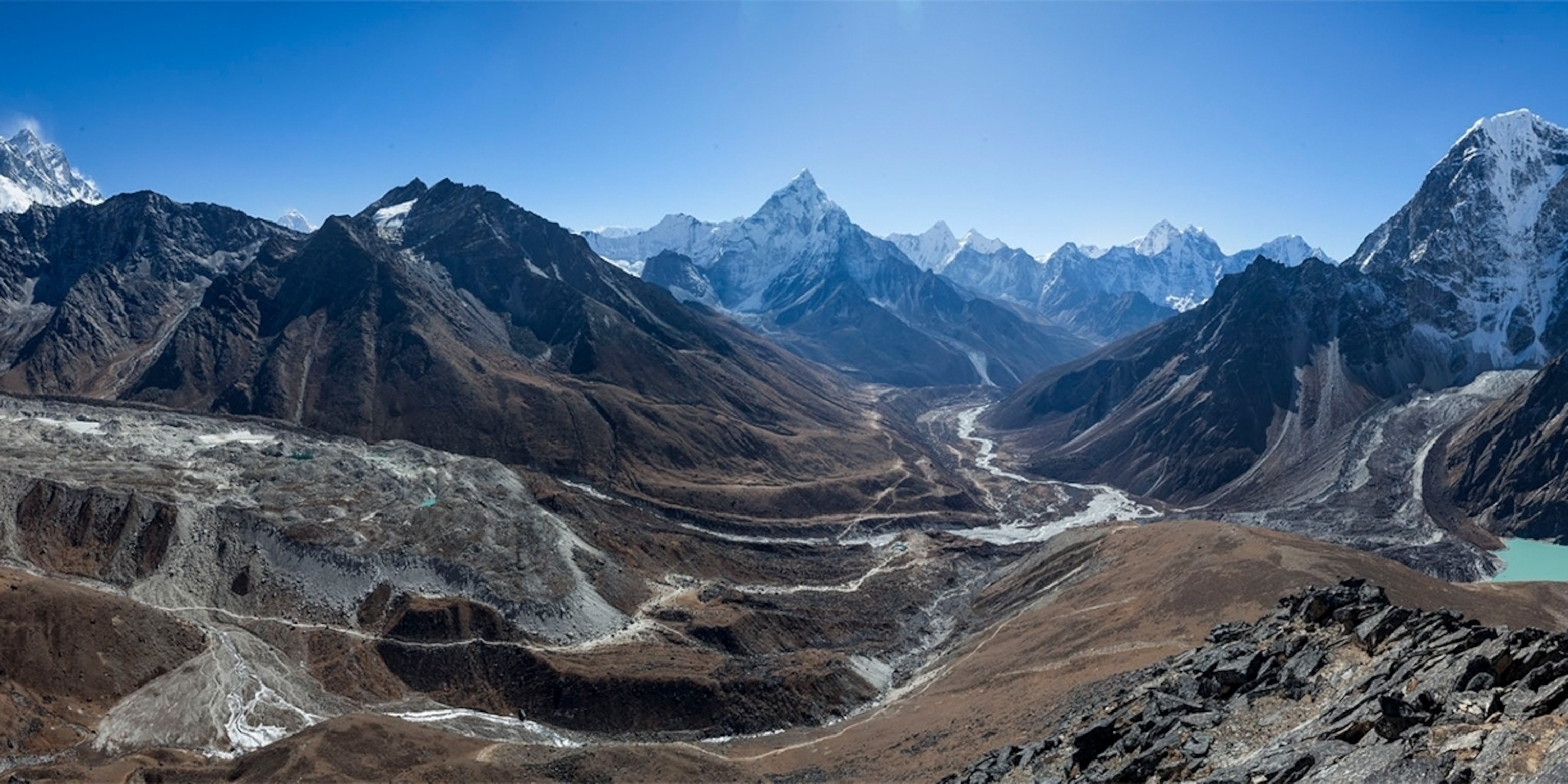 Glaciers of the Himalaya and other South Asian mountain ranges are melting