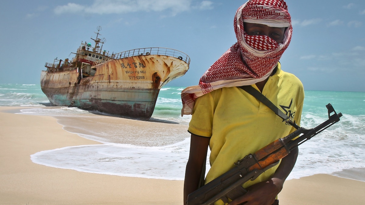 A Hidden Victim of Somali Pirates: Science | National Geographic