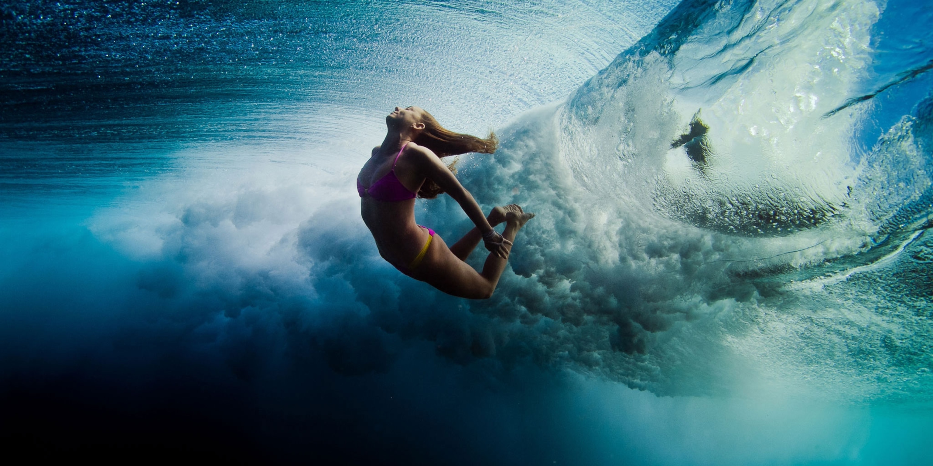 Looking for the Best Surf Photography? Hold Your Breath