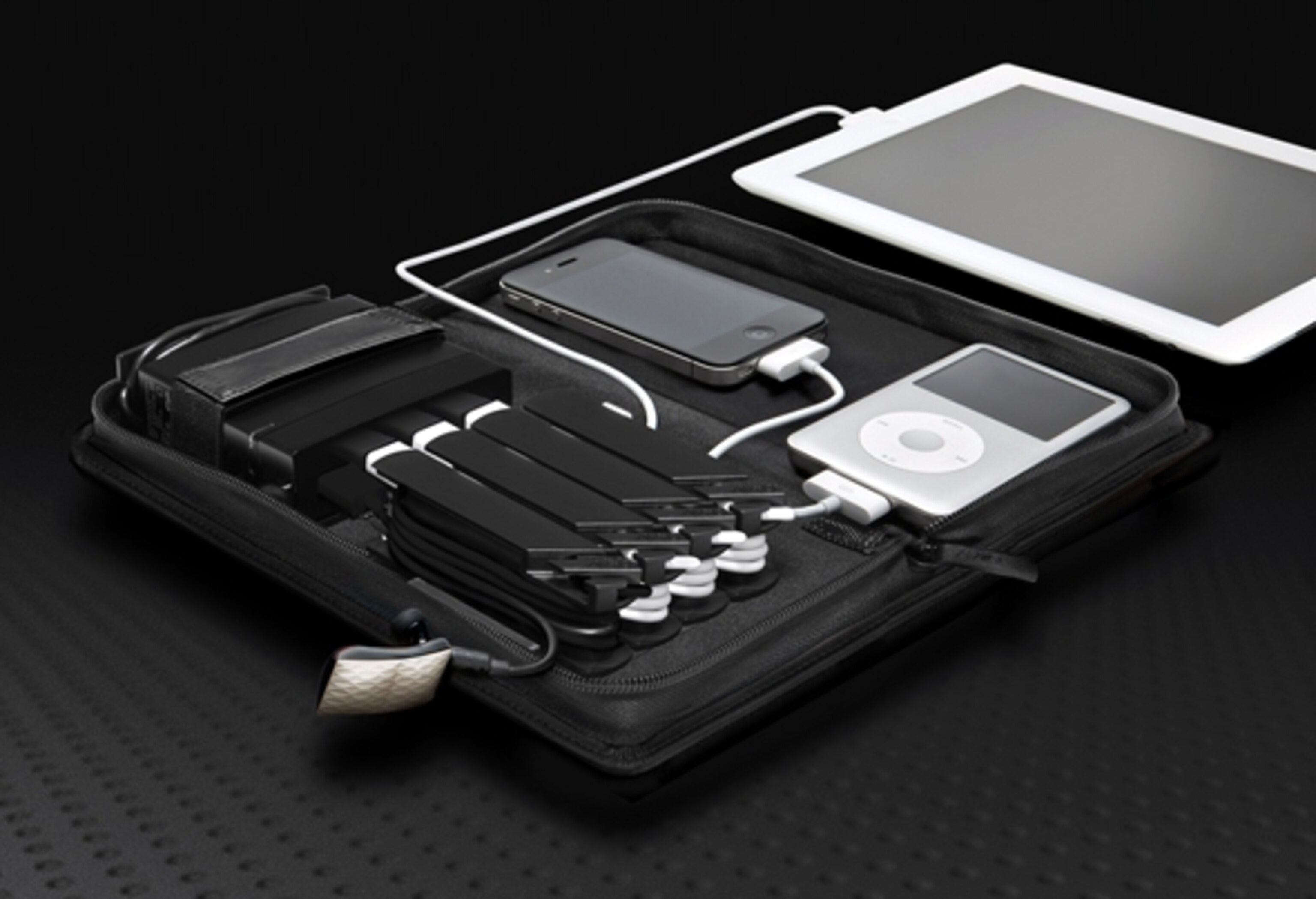 Gear Tips for Tech-Savvy Travelers | National Geographic