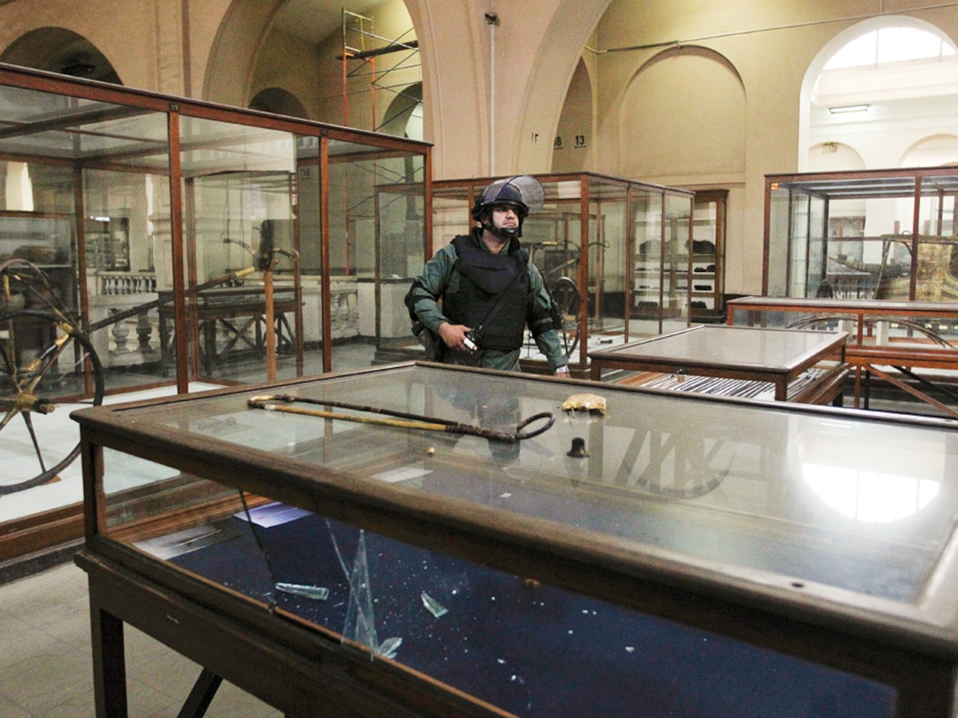 Pictures: Ancient Egyptian Artifacts Damaged in Looting