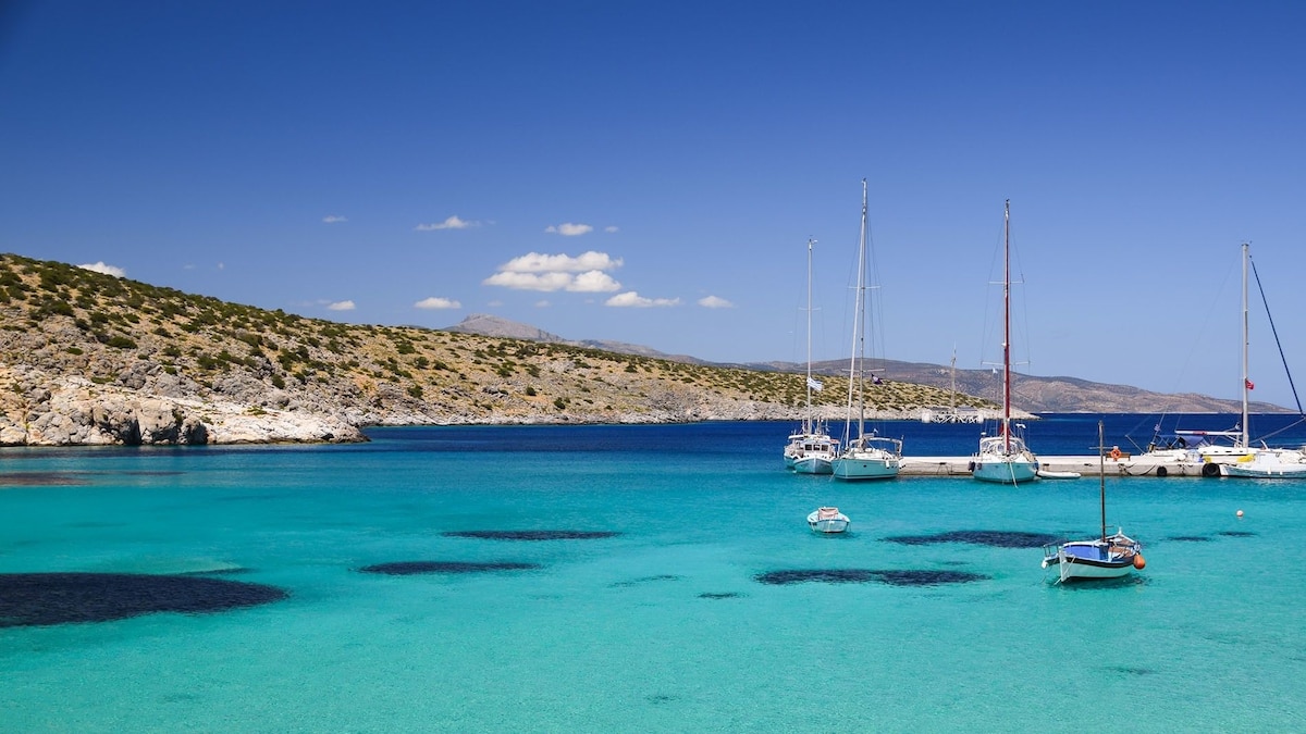 How to spend two weeks sailing around the Cyclades