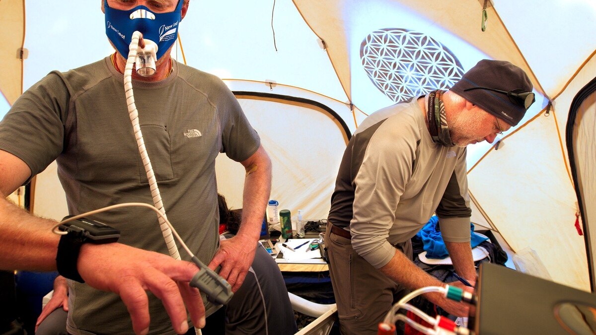 What Gives Elite Everest Climbers Their Edge? | National Geographic