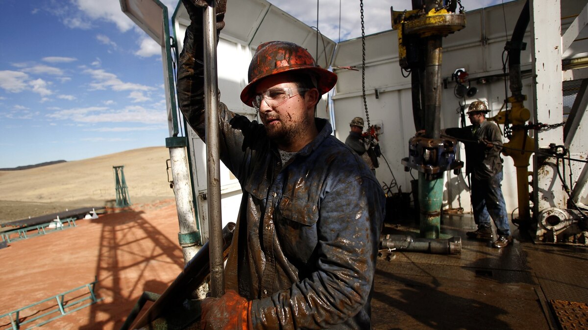 Pictures: Bakken Shale Oil Boom Transforms North Dakota | National ...