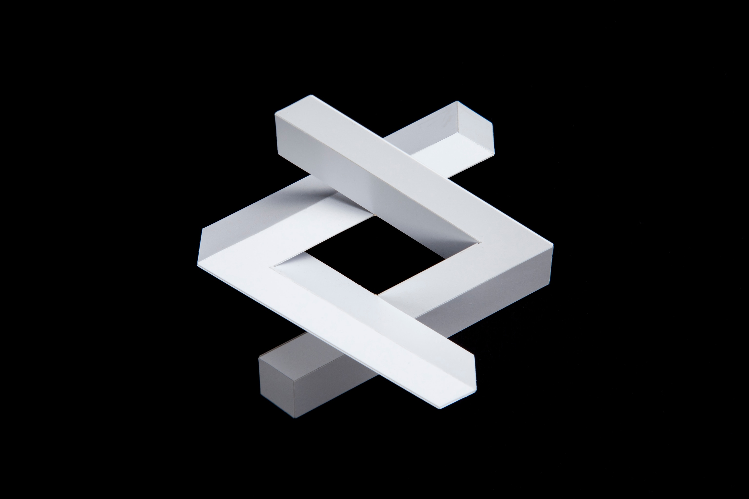 Unraveling optical illusions with math