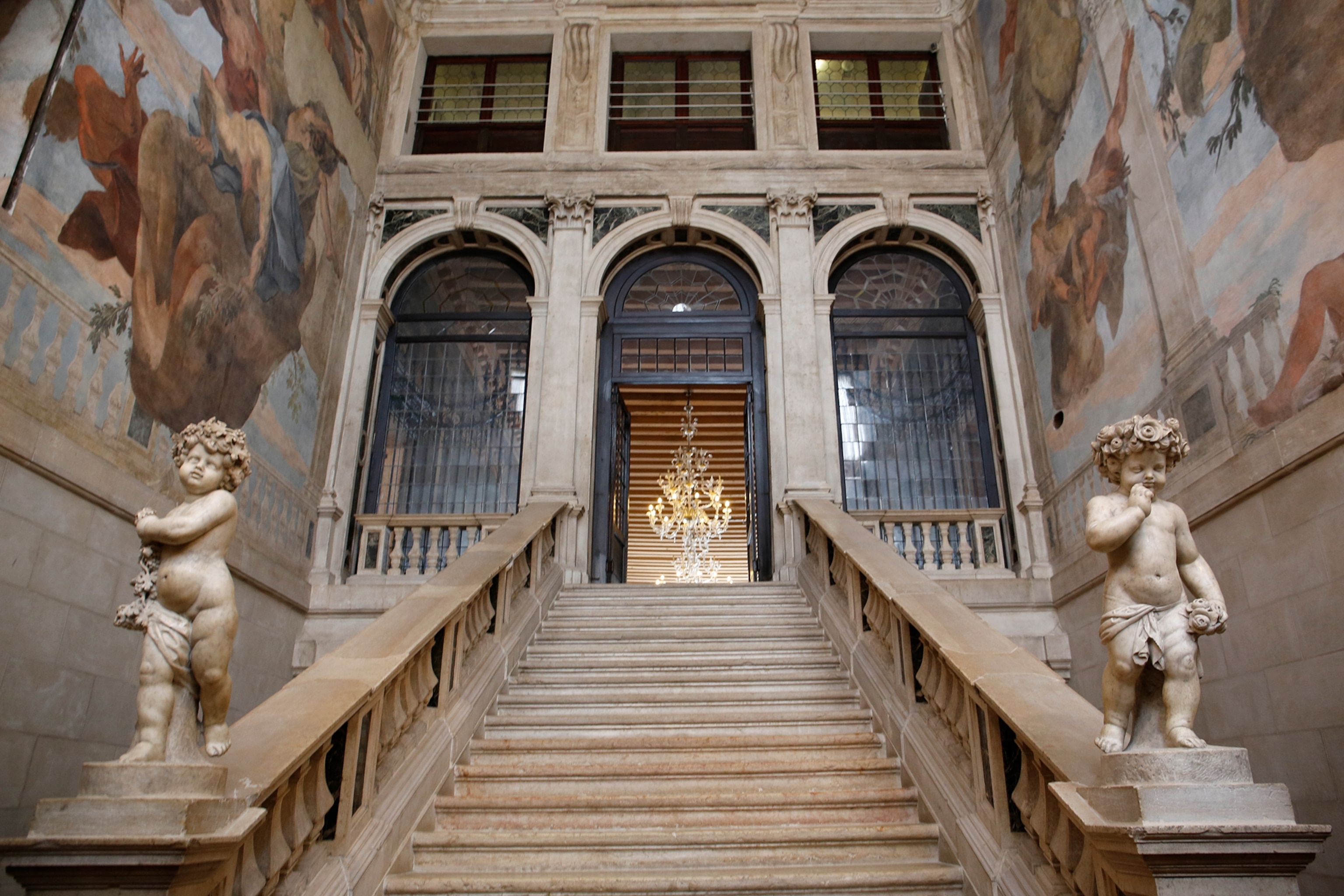 Visit 'Dracula's Castle' in Transylvania, Romania