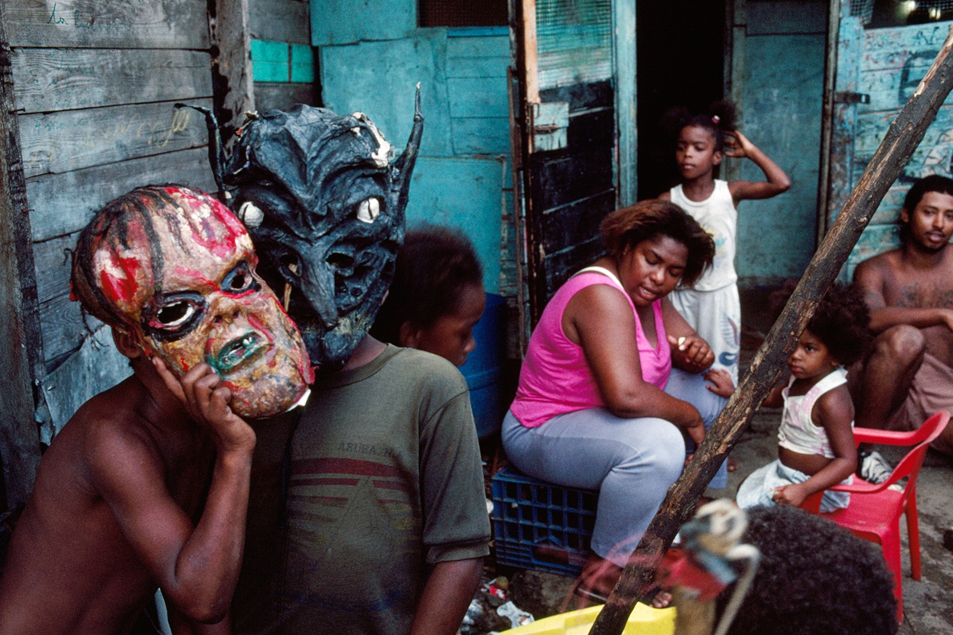 Nine Nat Geo Photographers Capture Moments of Disguise
