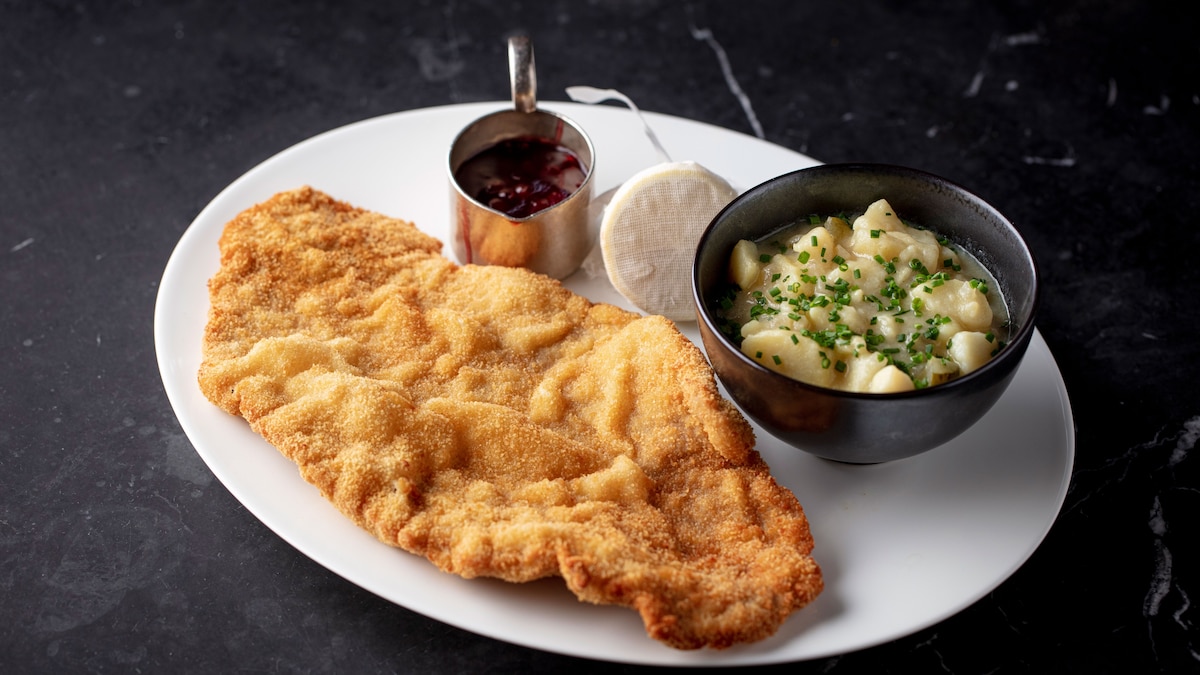 How to make the perfect wiener schnitzel | National Geographic