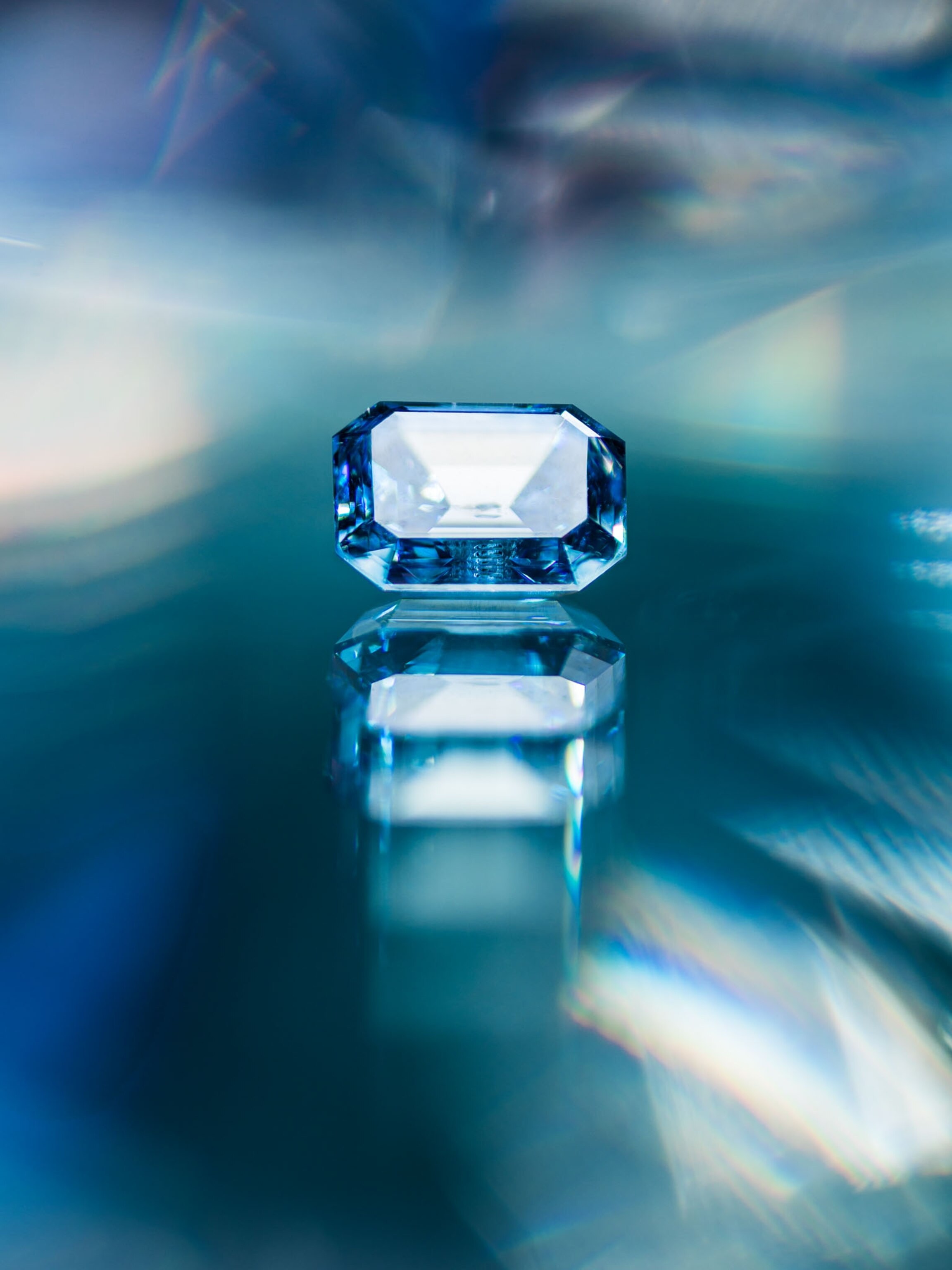 Ashes into diamonds, reefs, and rockets: technology and mourning the dead