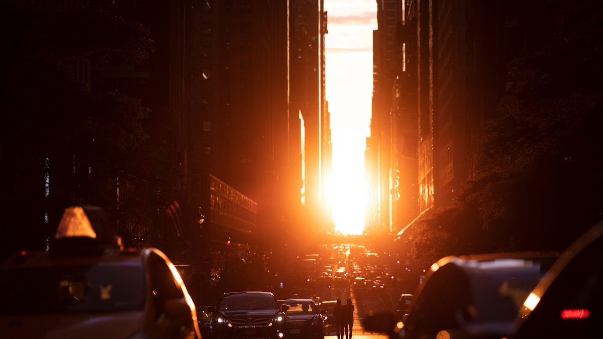 How to see Manhattanhenge and 9 other ways to celebrate summer
