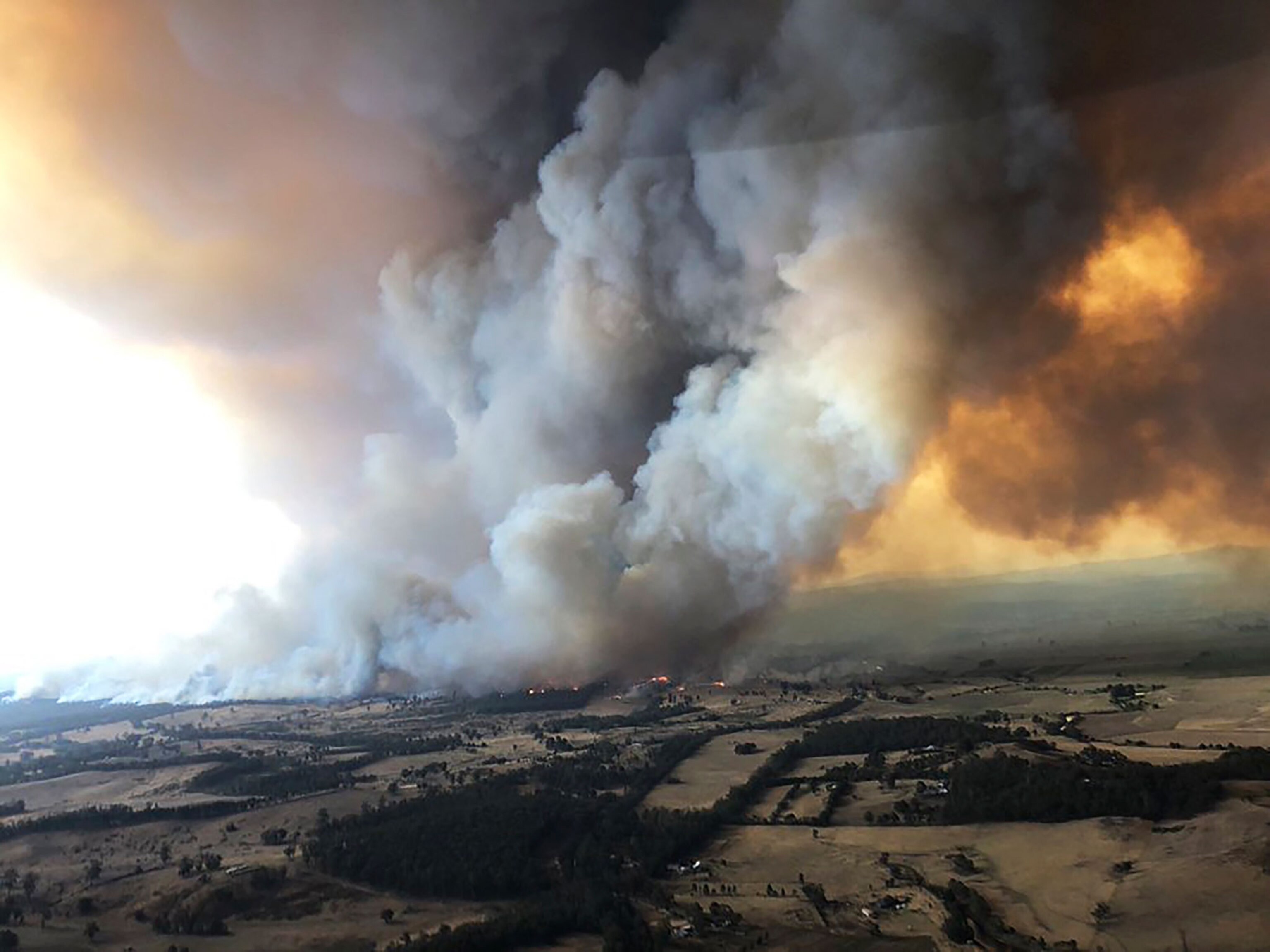 Australia’s wildfires creating dangerous, fiery storms